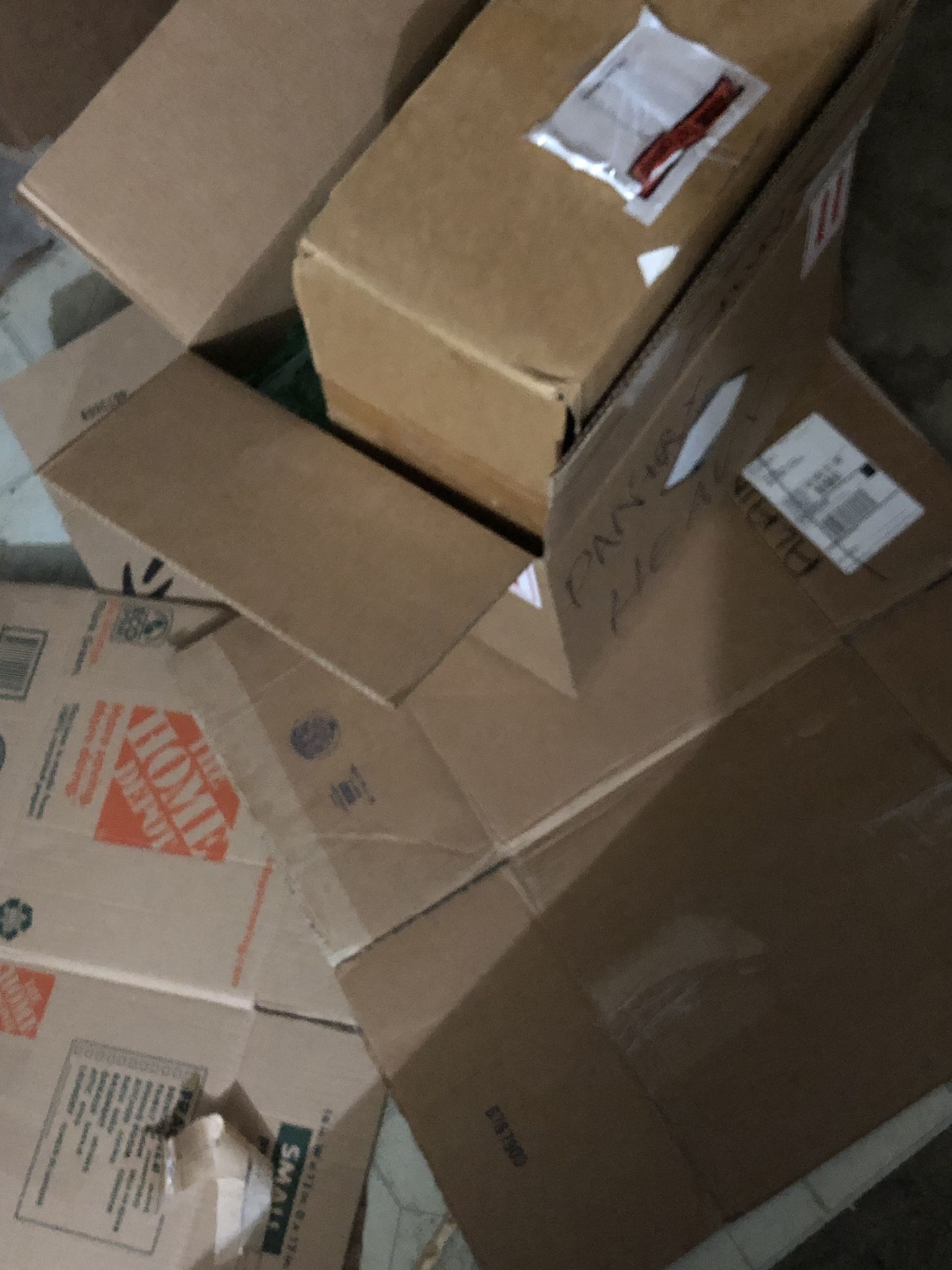 Lots of FREE moving boxes, bubble wrap and paper for Sale in San Diego ...