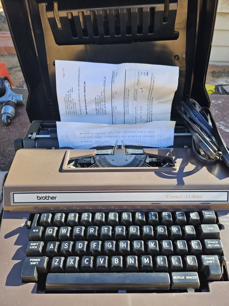 Brother Typewriter for Sale in Apple Valley, CA - OfferUp