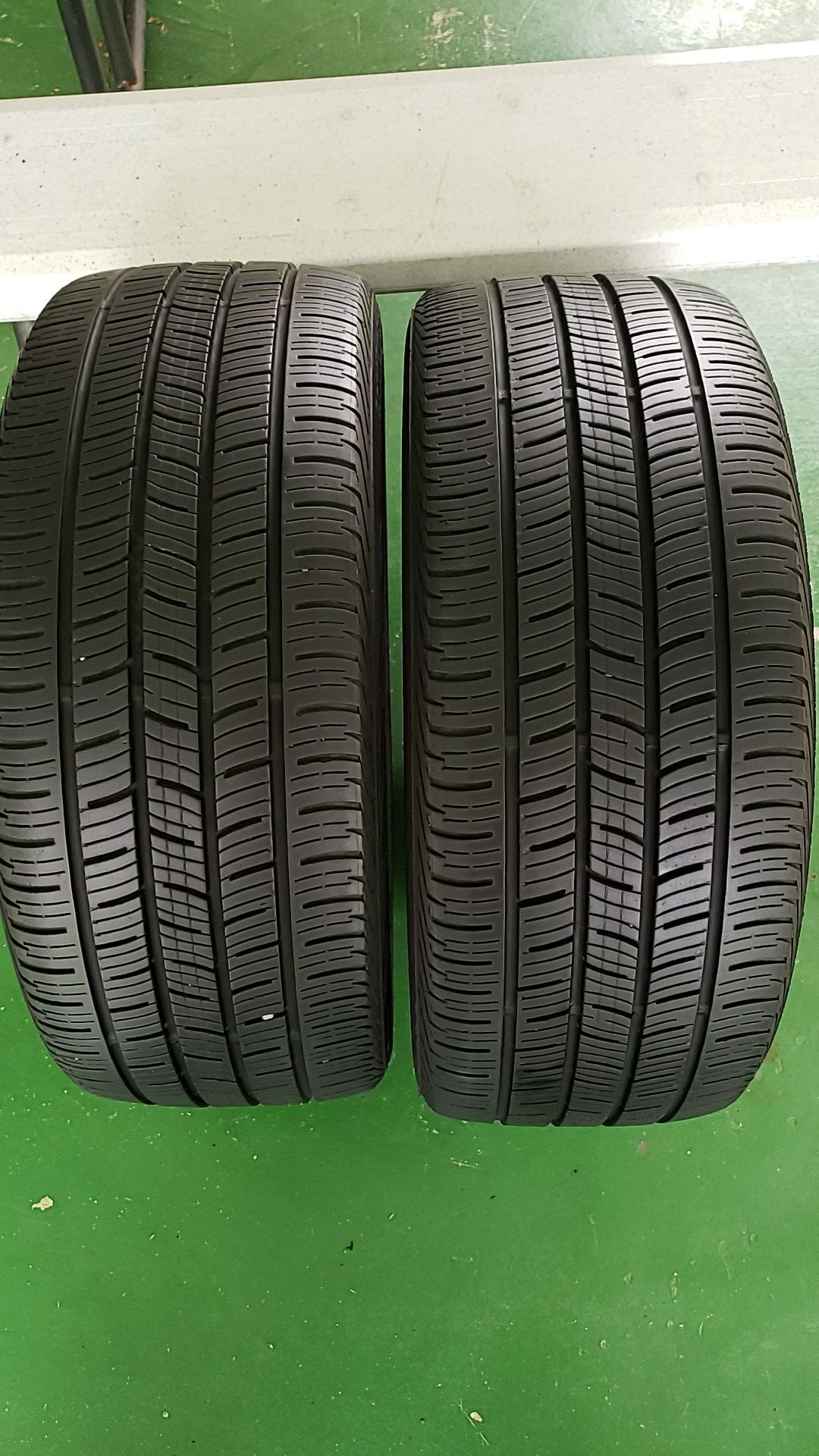 Continental in good condition 2 tires 235 40-19 good trend for Sale in ...
