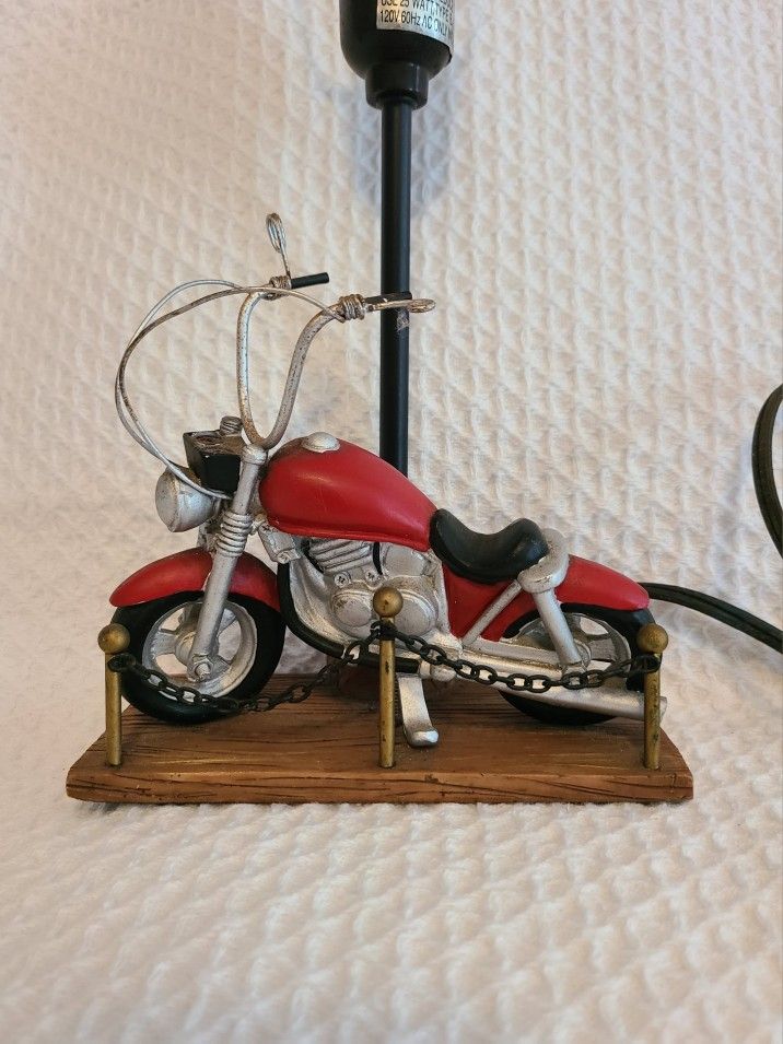 Motorcycle Table Lamp Retro Lamp Only No Shade for Sale in Brandon, FL ...