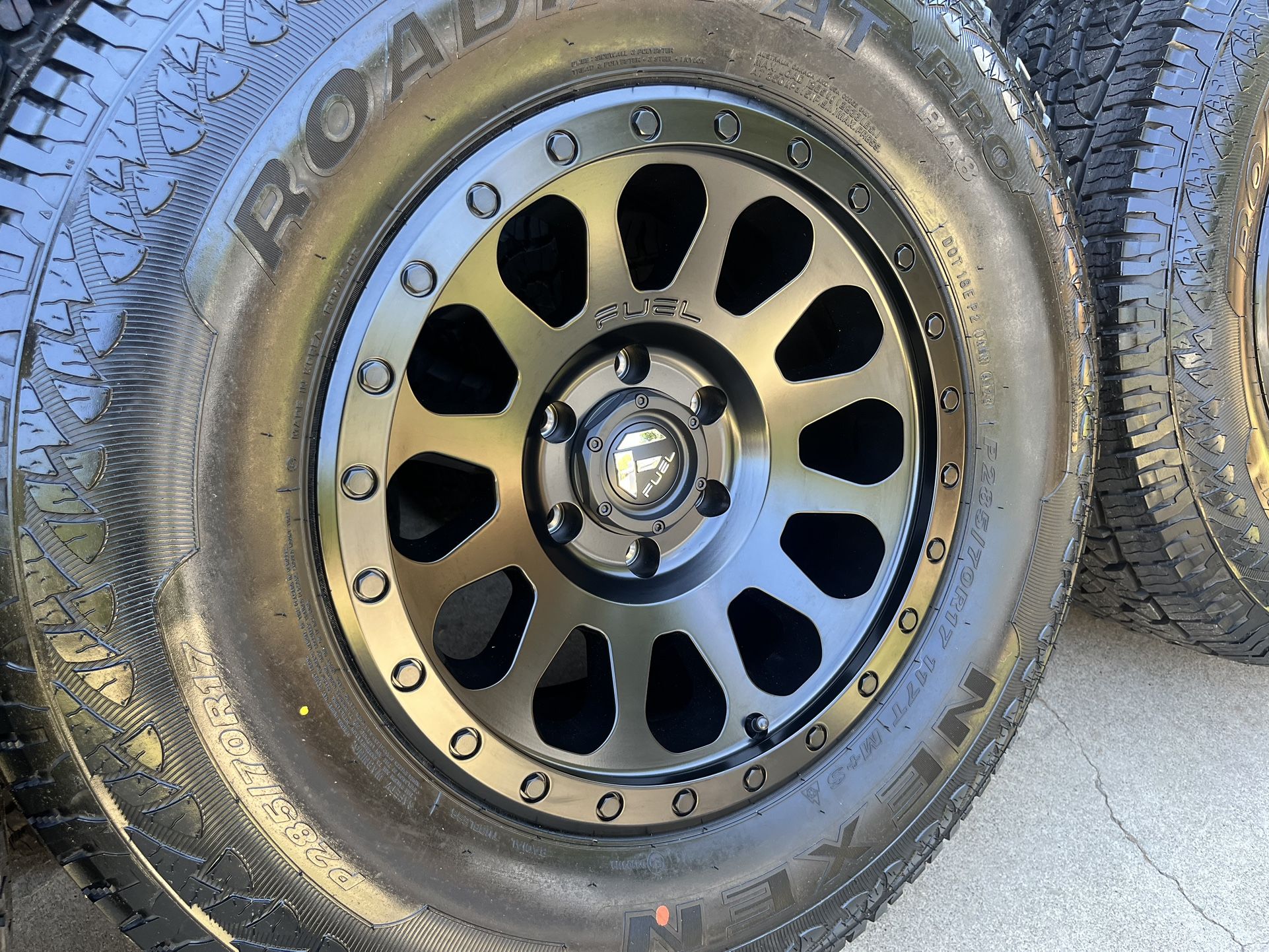 17” INCH FUEL OFF ROAD VECTOR WHEELS/RIMS WITH 33” NEXEN ALL TERRAIN ...
