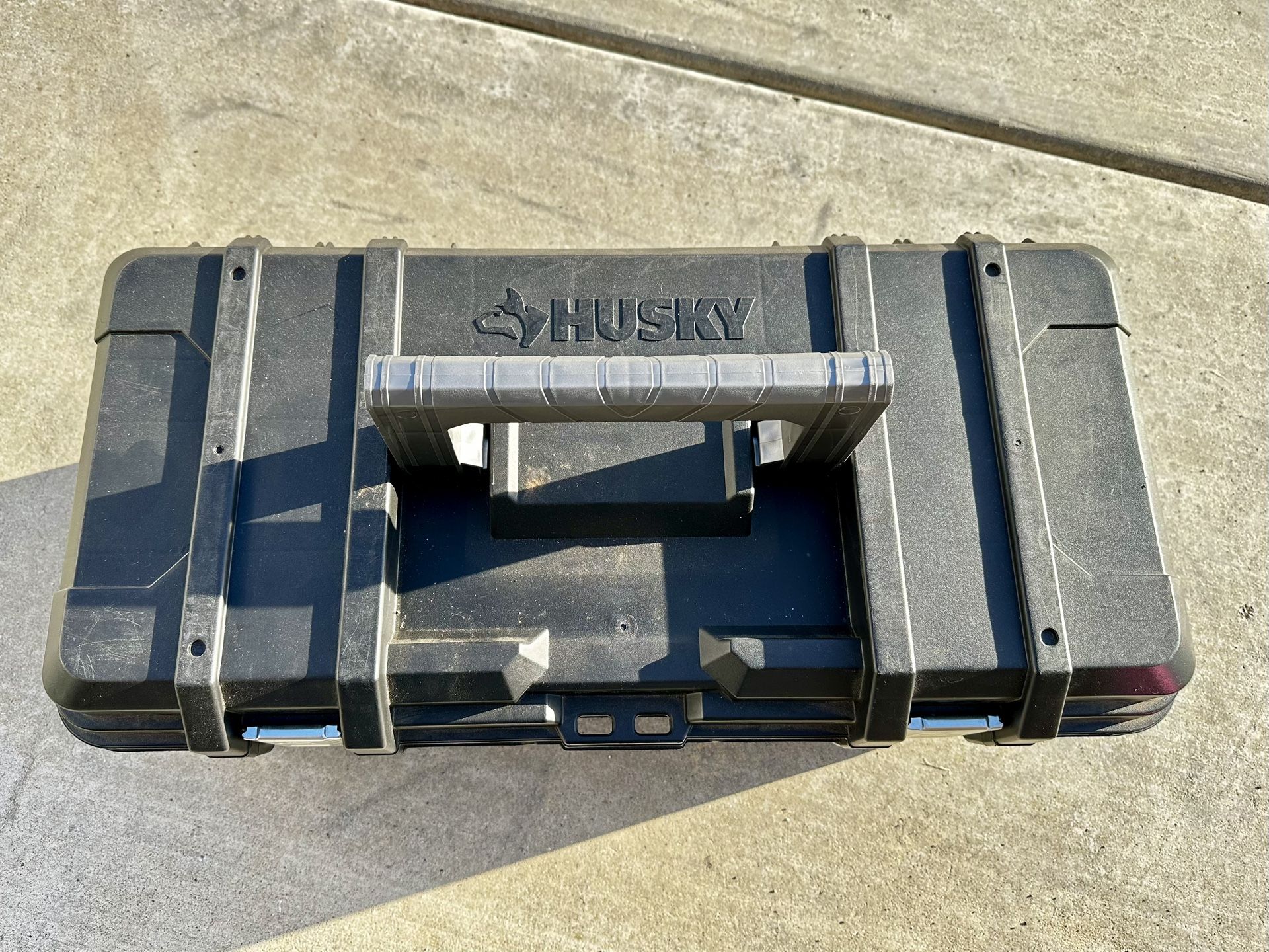 Husky 24 in. Hand Tool Box in Black for Sale in Murrieta, CA - OfferUp