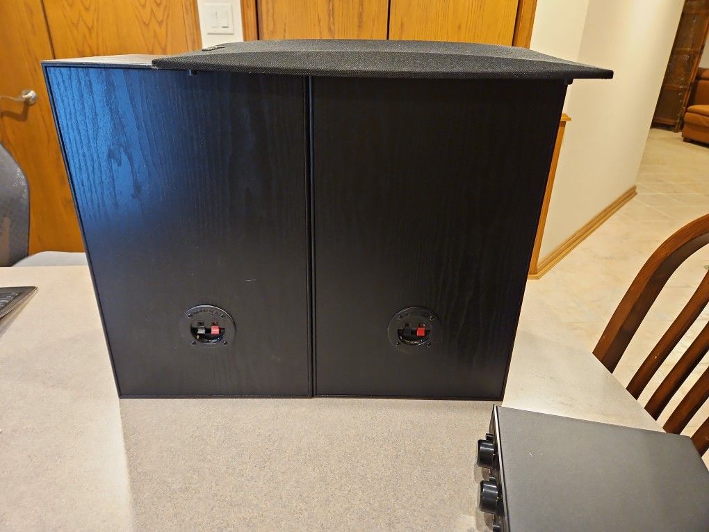 Infinity SM85 Speaker Enclosures for Sale in Palos Park, IL - OfferUp