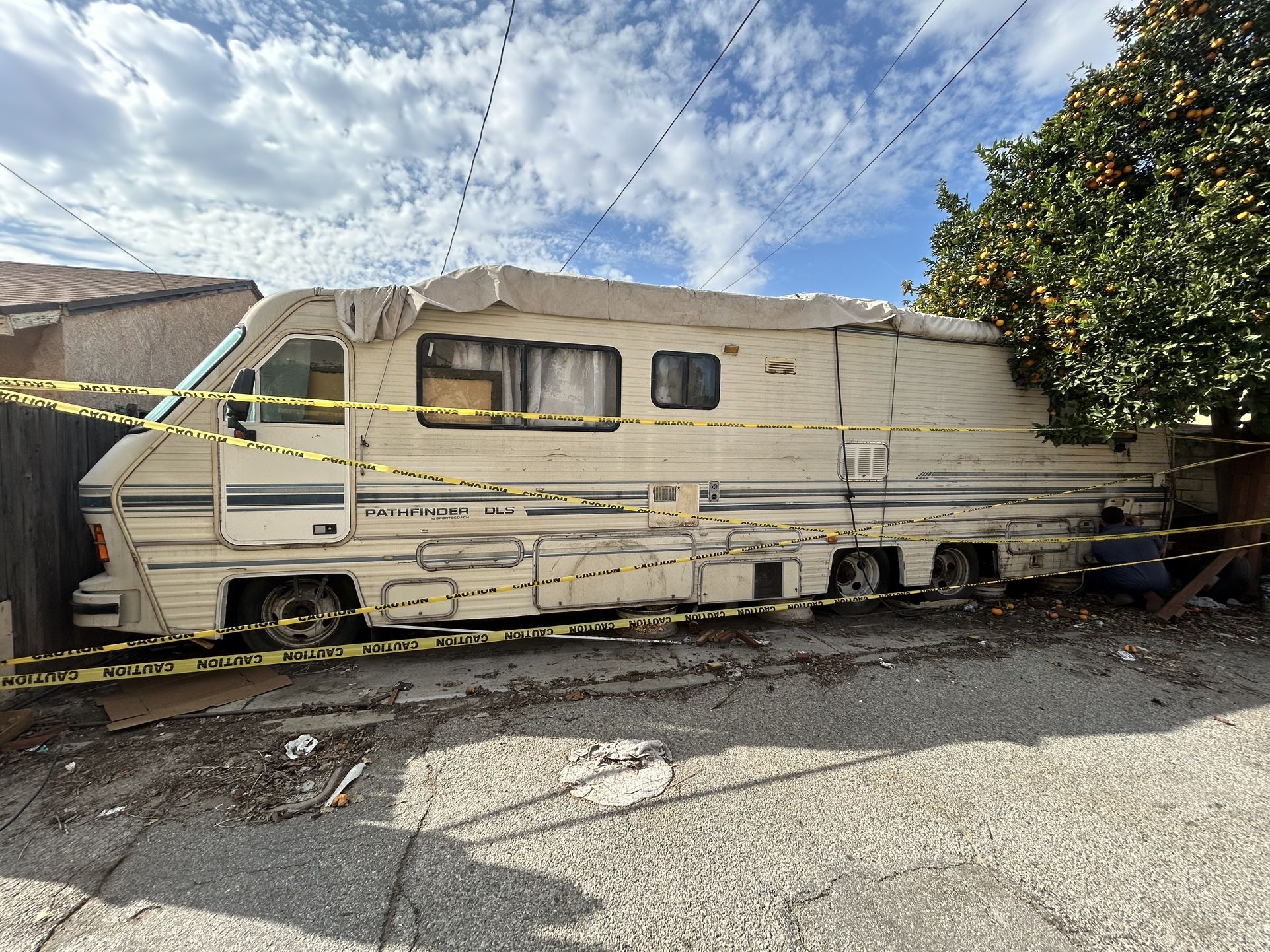 Mobile Home Motor Home RV Pathfinder by Sportscoach DLS for Sale in ...