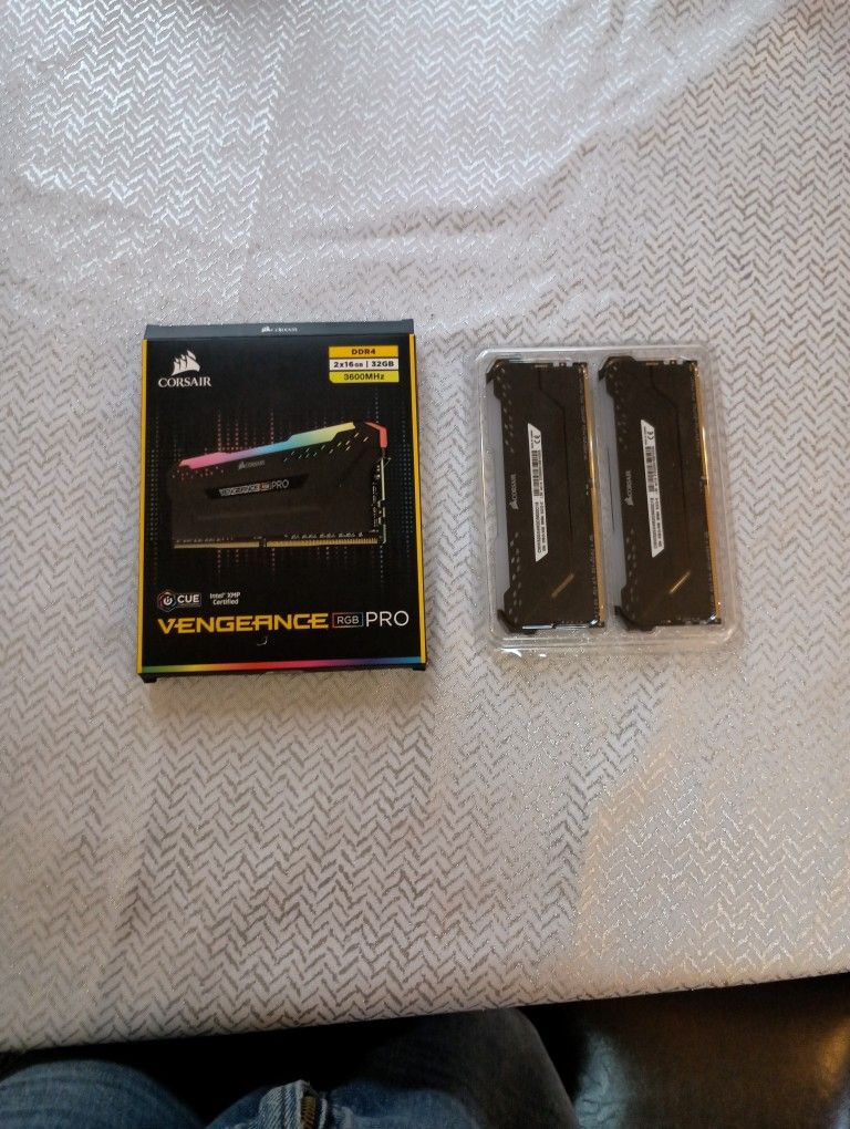 Corsair Vengeance Rgb Pro 2x16 32gb ddr4 3600mhz Ram for Sale in ...
