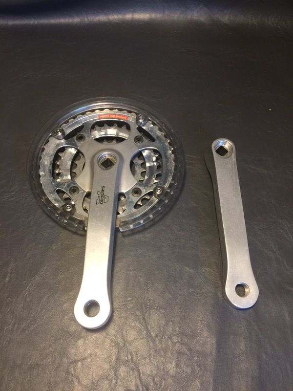 Shimano Altus FC-MC18 Triple-Ring Crankset 42/32/22 170mm for Sale in ...