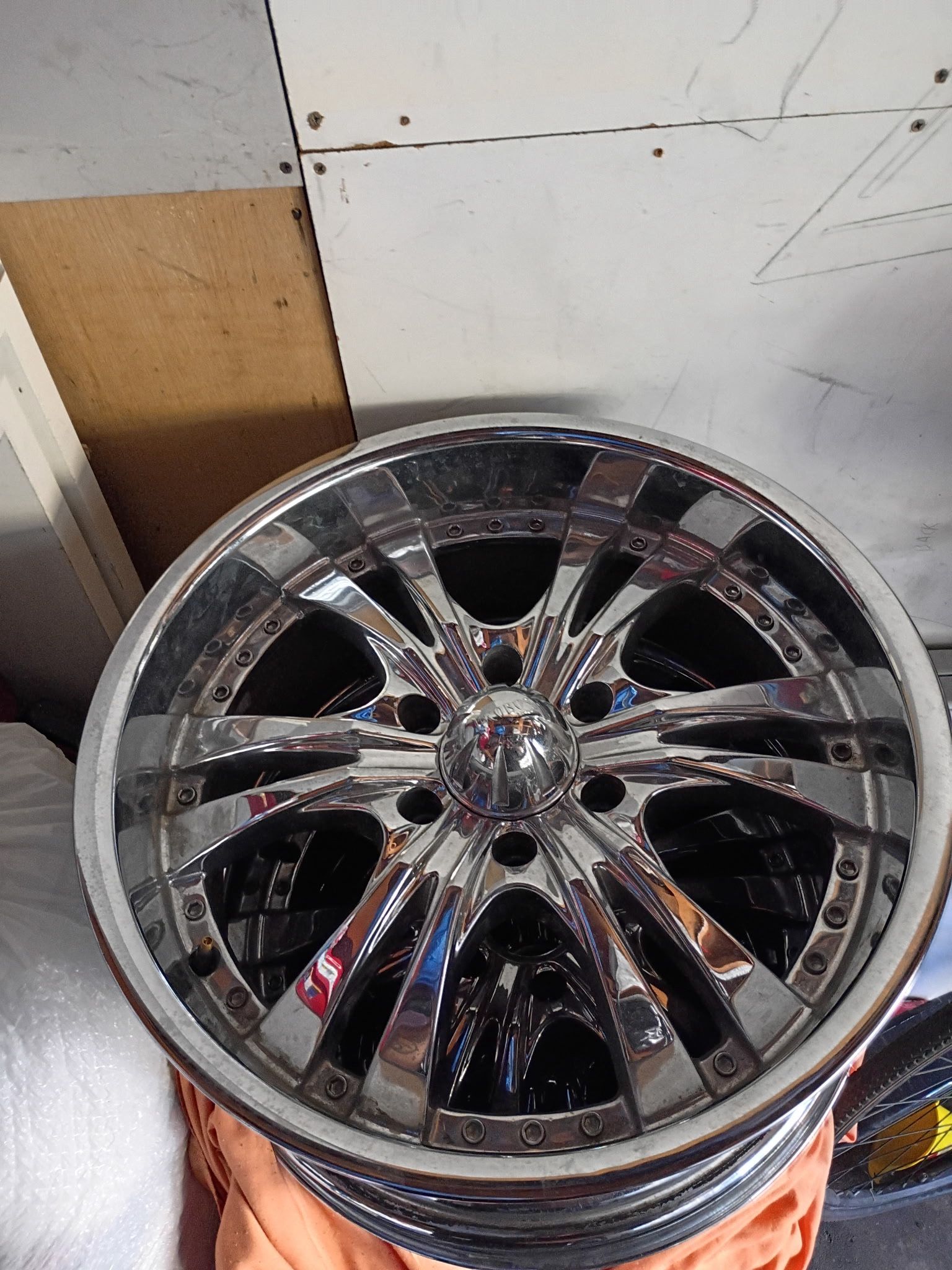 4 rims 17 inch for Sale in Anaheim, CA - OfferUp