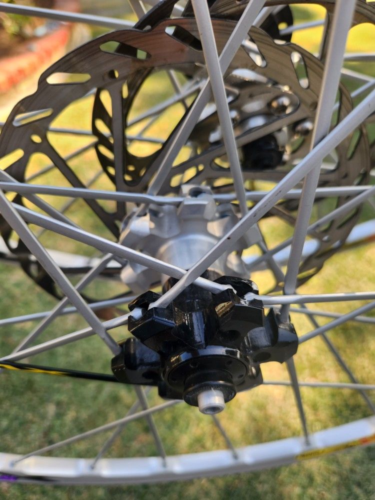 MAVIC CrossMax SL SSC Wheel set 26” Lightly Used Disc Wheel Set Mountain Bike Tubeless Or Tube ...