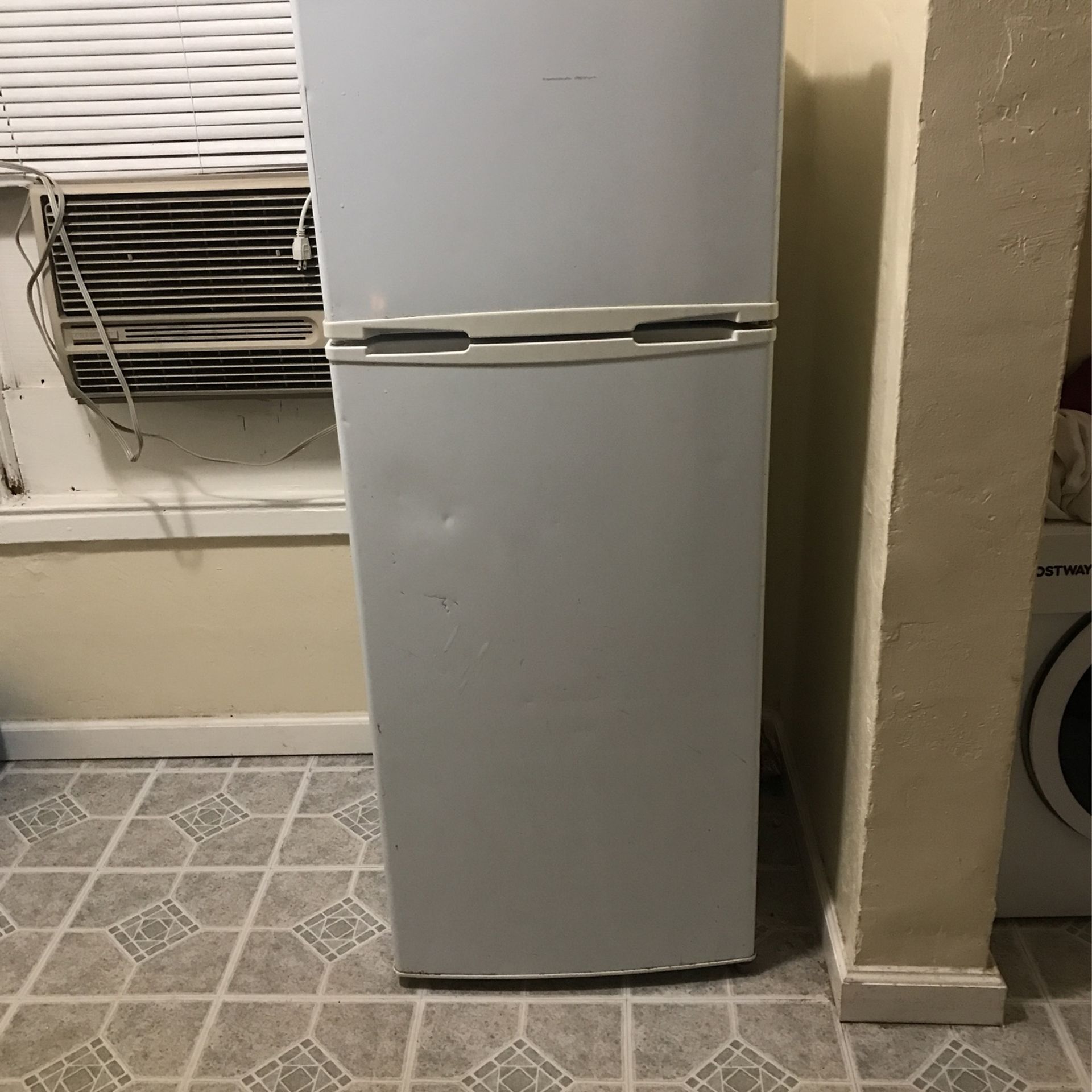 Fridge for Sale in Bakersfield, CA - OfferUp