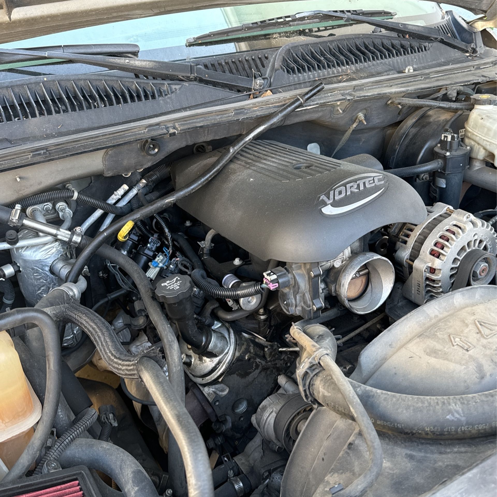 Chevy 5.3 LS Engine With Harness And Computer for Sale in Covina, CA ...