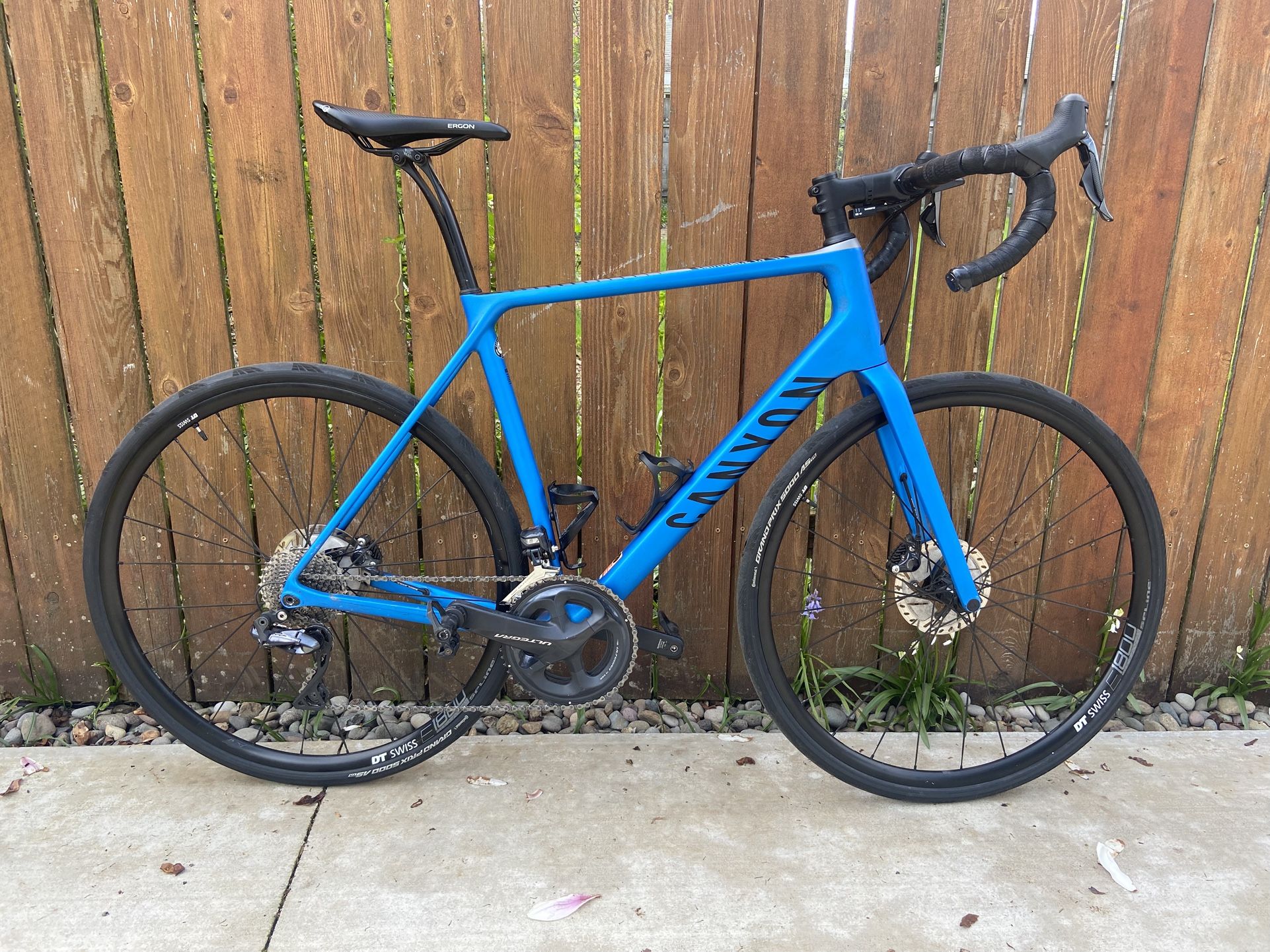 Canyon Endurance Carbon Fiber Road Bike for Sale in Portland, OR - OfferUp