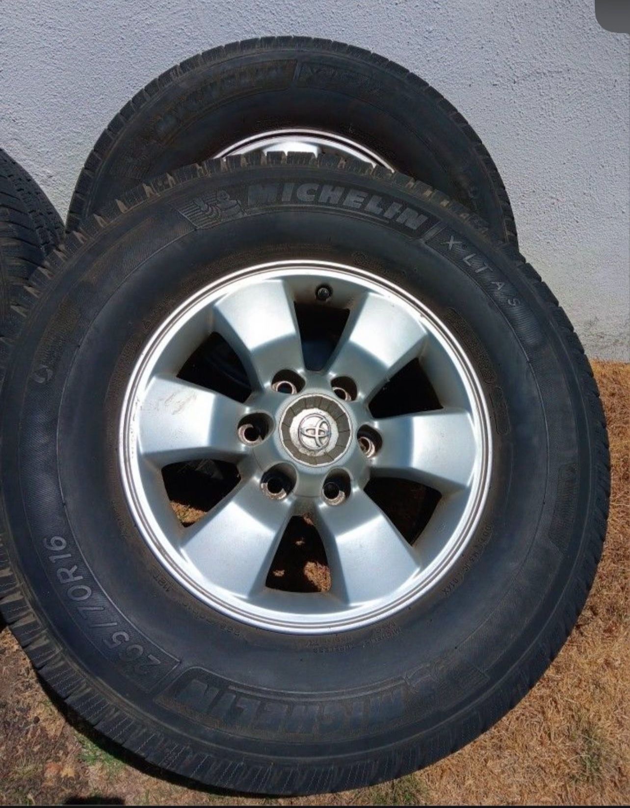 2003 4Runner Rims 16” for Sale in Santa Fe Springs, CA - OfferUp