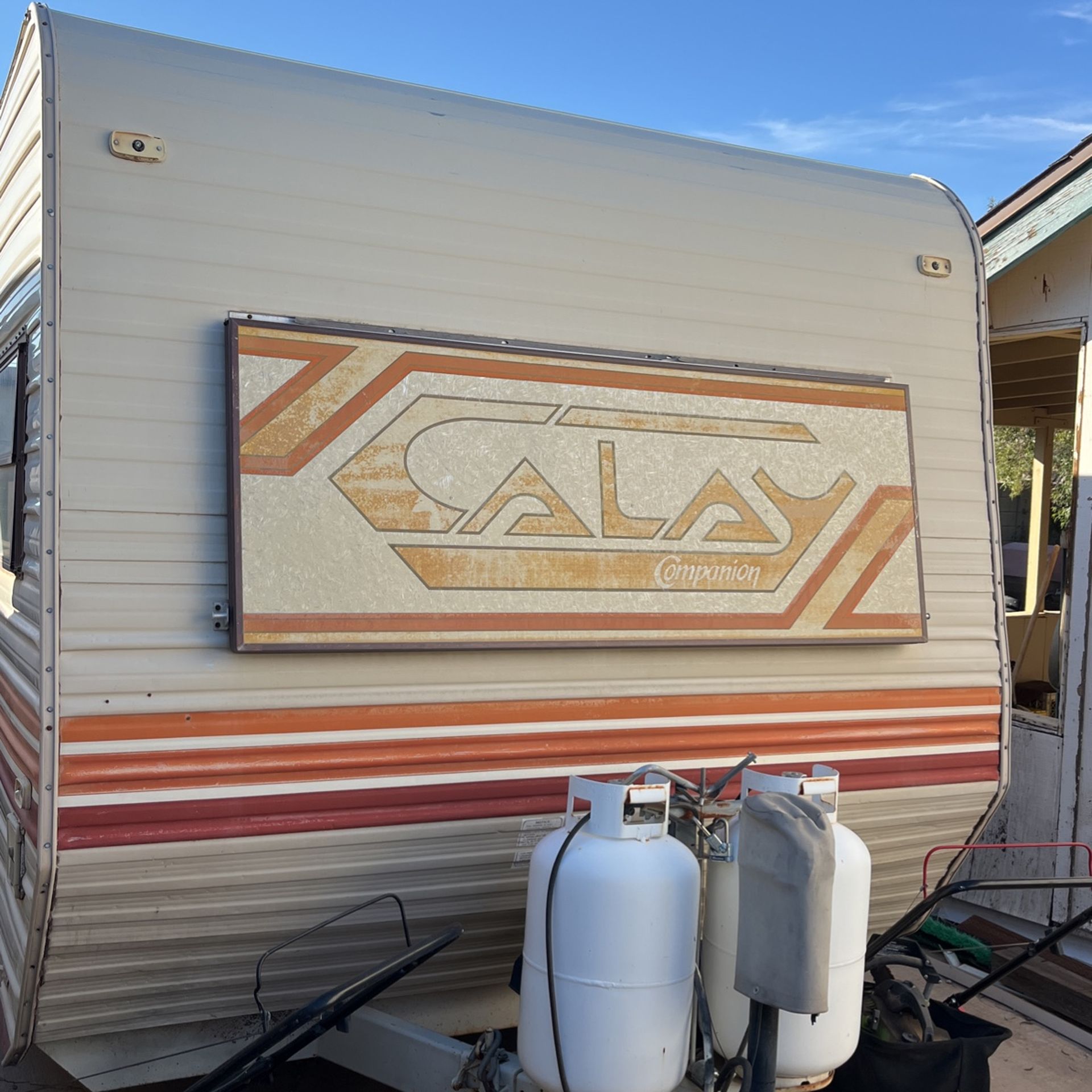 1988 Calay By Champion. 19 Foot Travel Trailer for Sale in Glendale, AZ ...