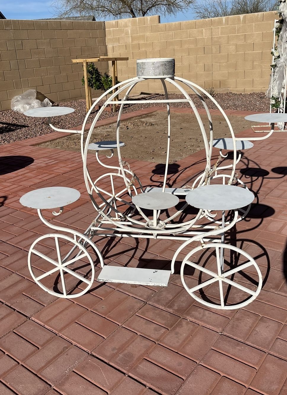 Princess Carriage Cake Stand