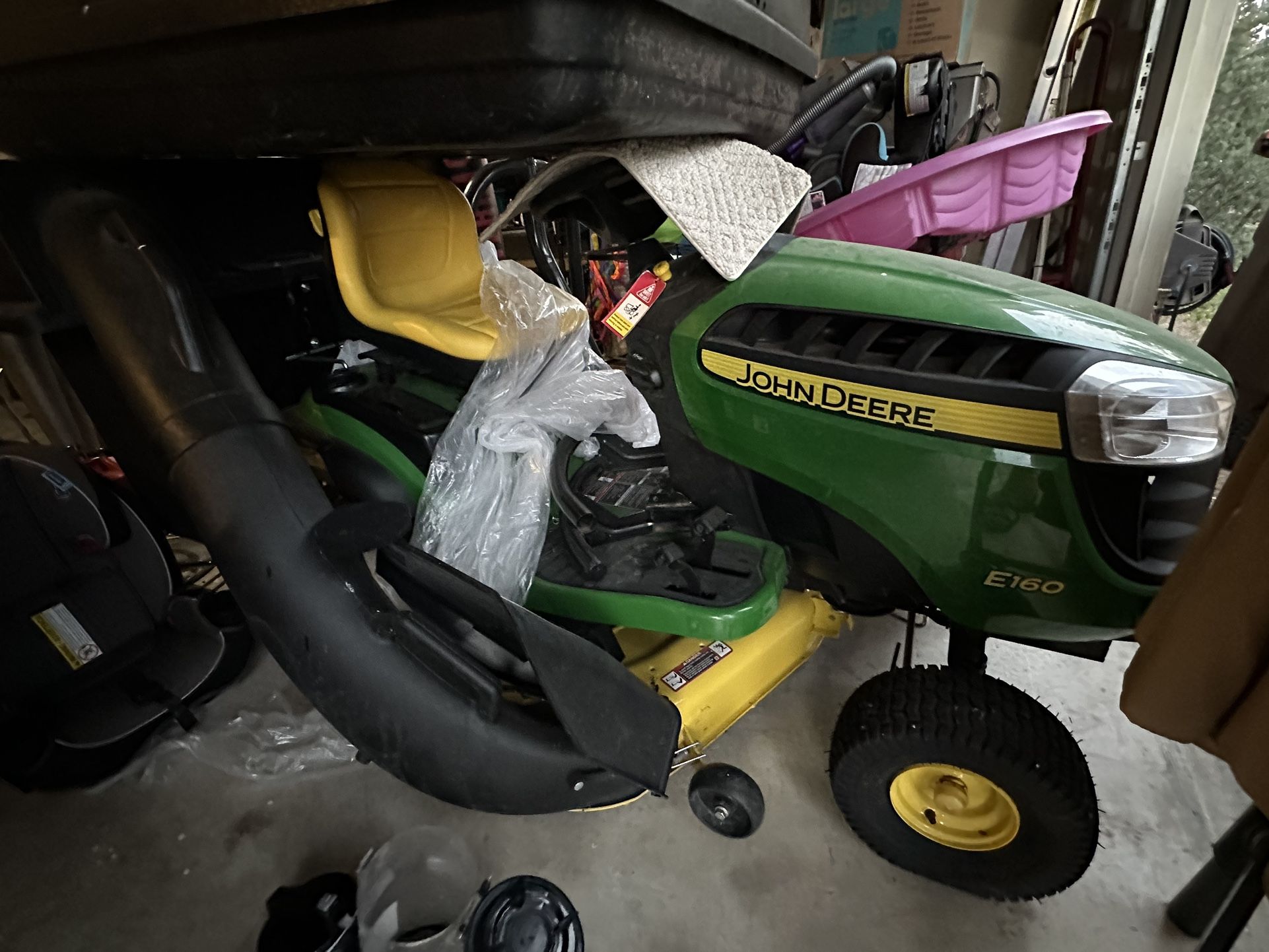 John Deere E160. 2022. $2,500 OBO for Sale in Bulverde, TX - OfferUp