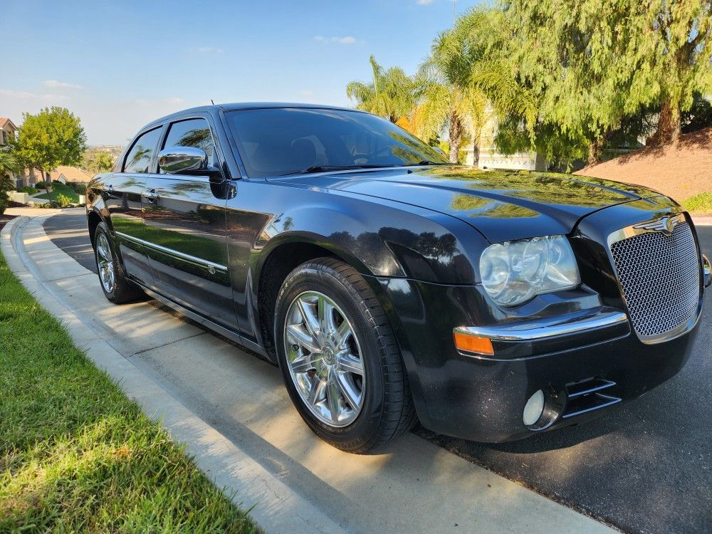 2008 Chrysler 300c for Sale in Riverside, CA - OfferUp