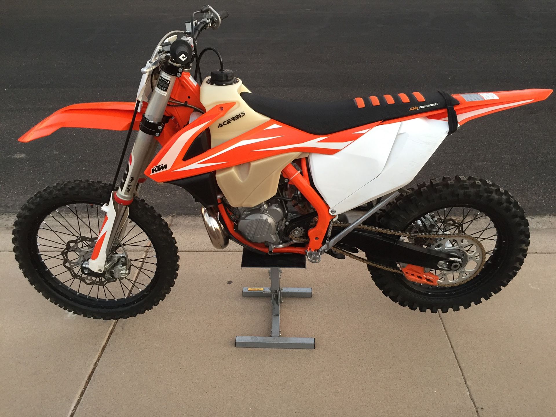 2018 KTM 300XC $6599 for Sale in Phoenix, AZ - OfferUp