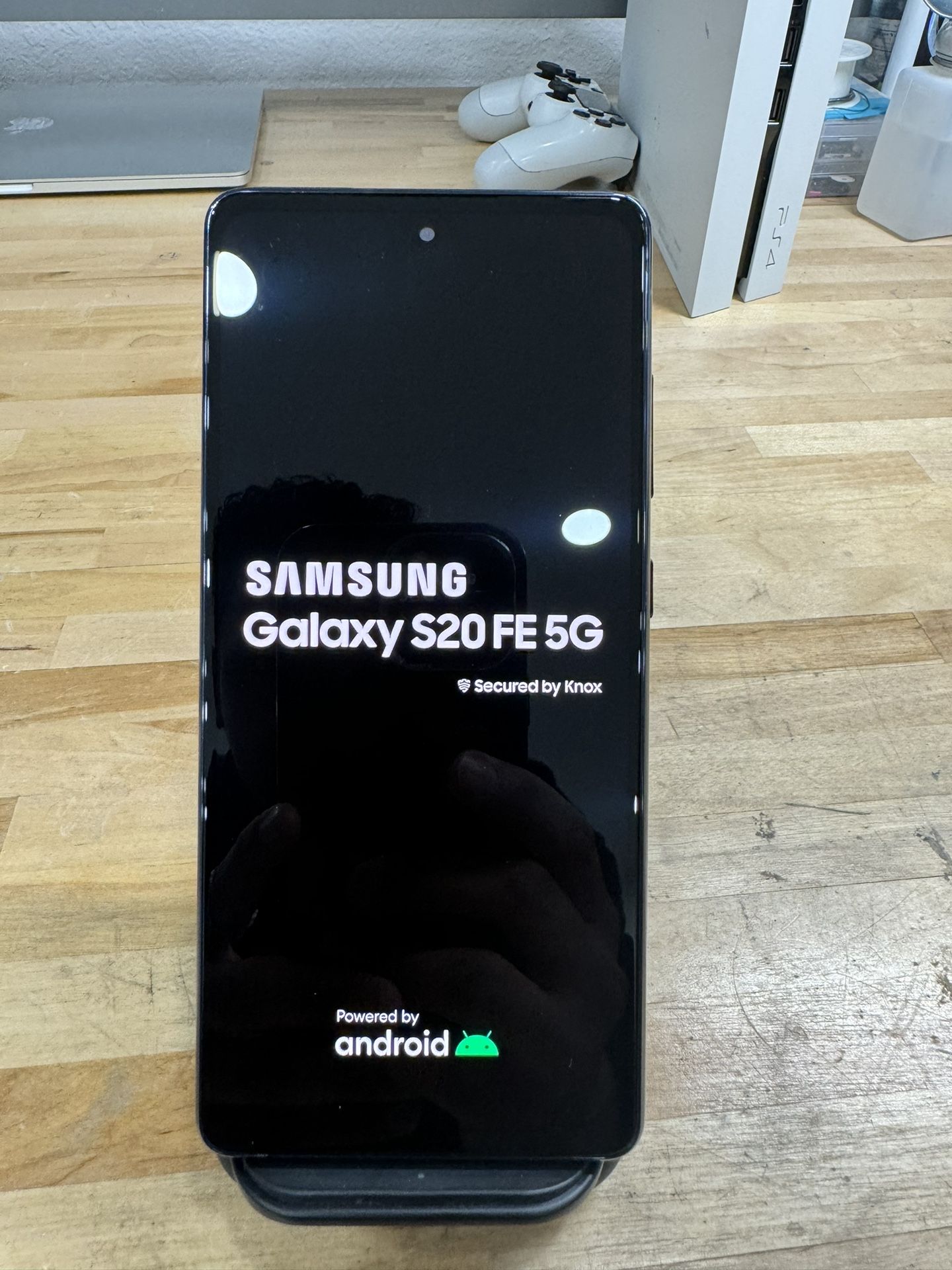 Samsung Galaxy S20FE 5G for Sale in San Bernardino, CA - OfferUp