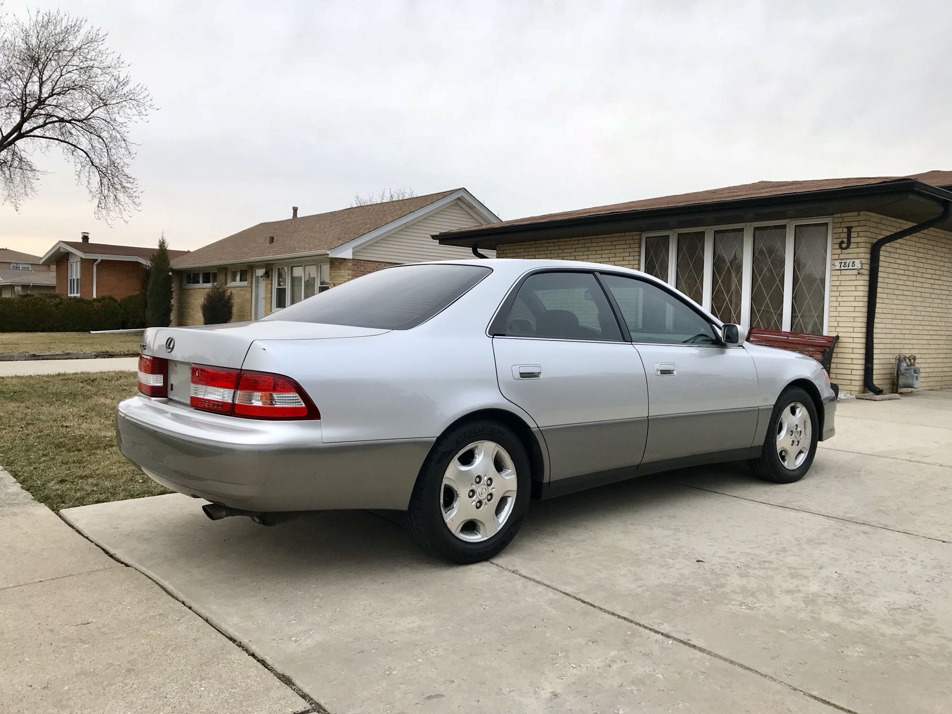 2000 Lexus ES300 / ES 300 - Platinum Edition for Sale in Bridgeview, IL ...