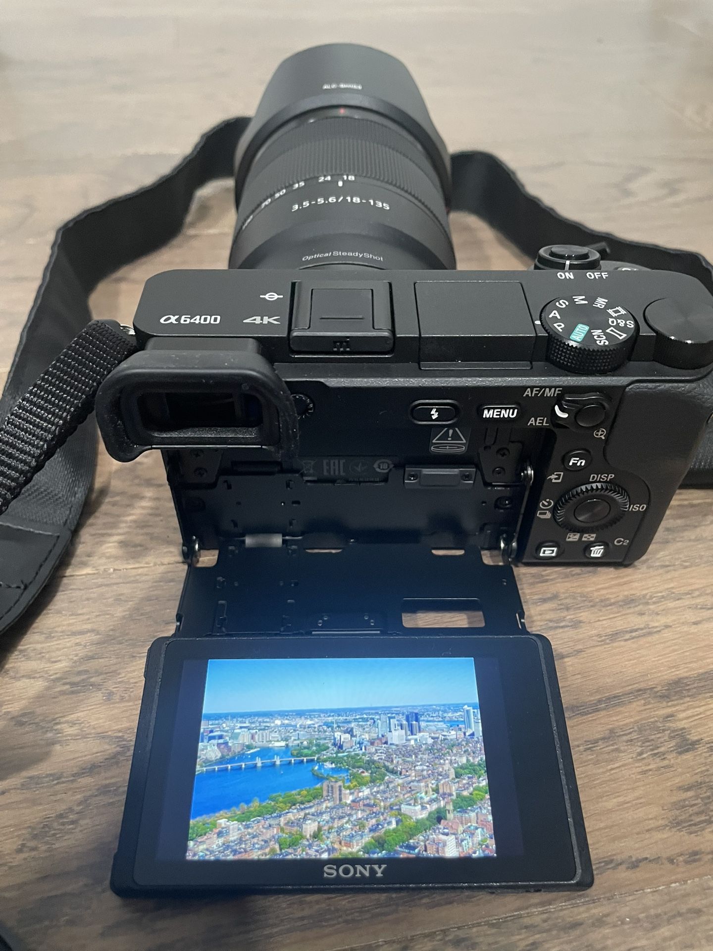 Sony A6400 ( 135 mm Lens ) ( Kit ) for Sale in Boston, MA - OfferUp