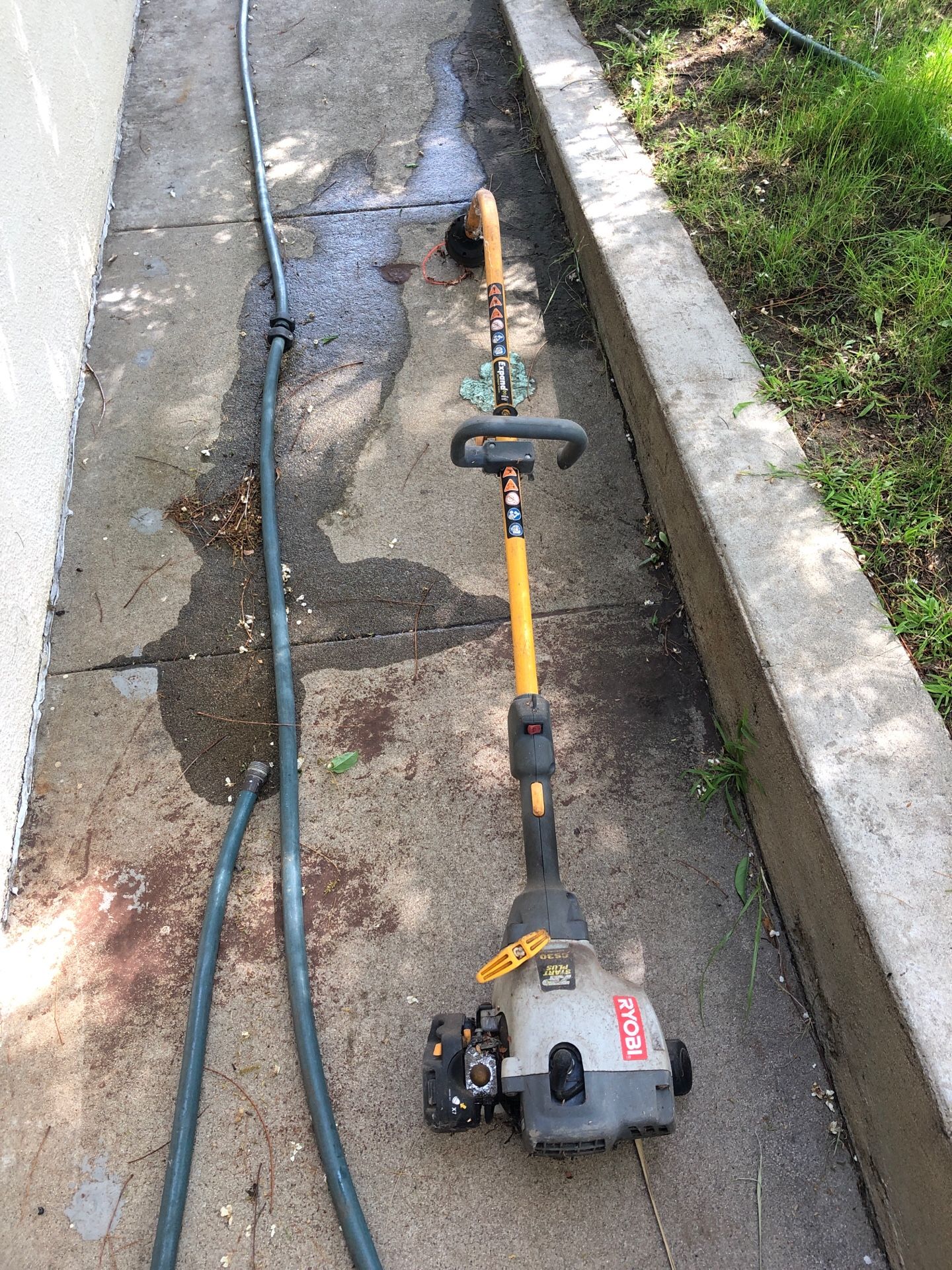 Ryobi gas powered edger for Sale in Beverly Hills, CA - OfferUp