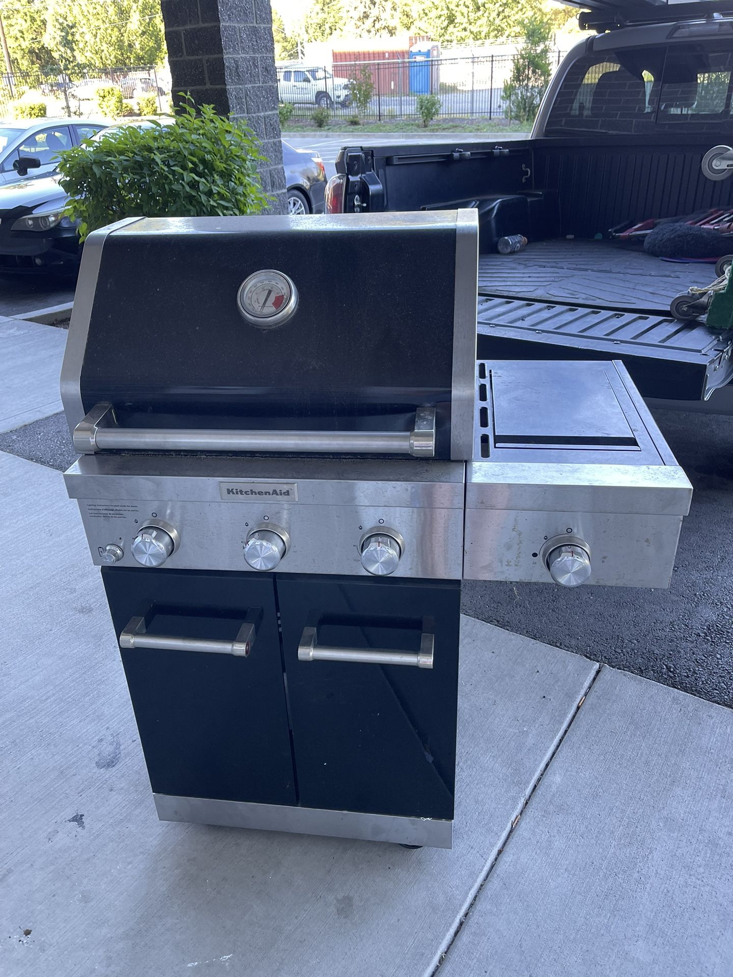 Kitchen Aid BBQ Grill Pick-up Pending for Sale in Seattle, WA - OfferUp