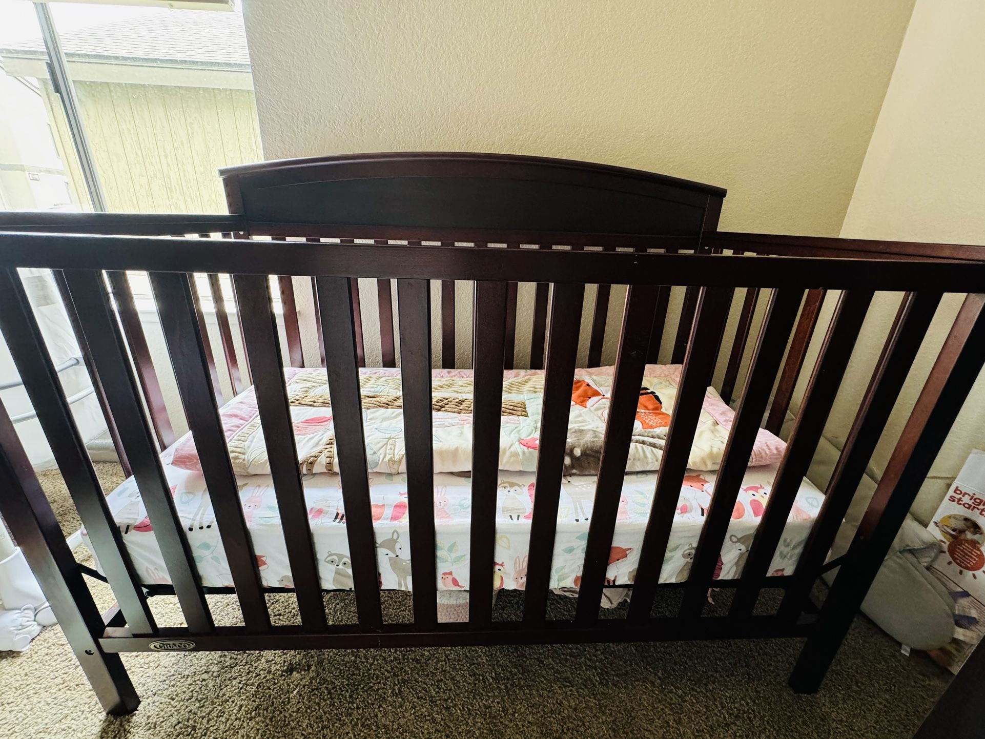 Graco Crib for Sale in Fresno, CA - OfferUp