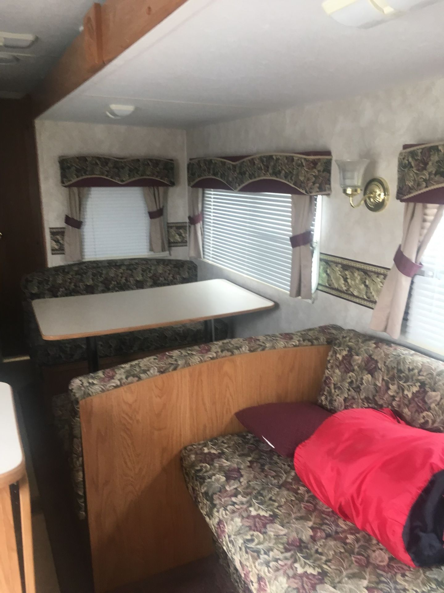 2004 Keystone Springdale Travel Tralier for Sale in Bakersfield, CA ...
