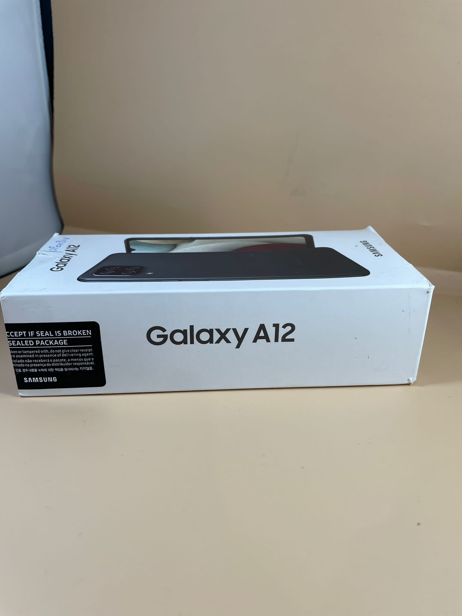 SAMSUNG GALAXY A12 32GB T-MOBILE//METROPCS IN BOX LIKE NEW!!!! for Sale in Oakbrook Terrace, IL ...