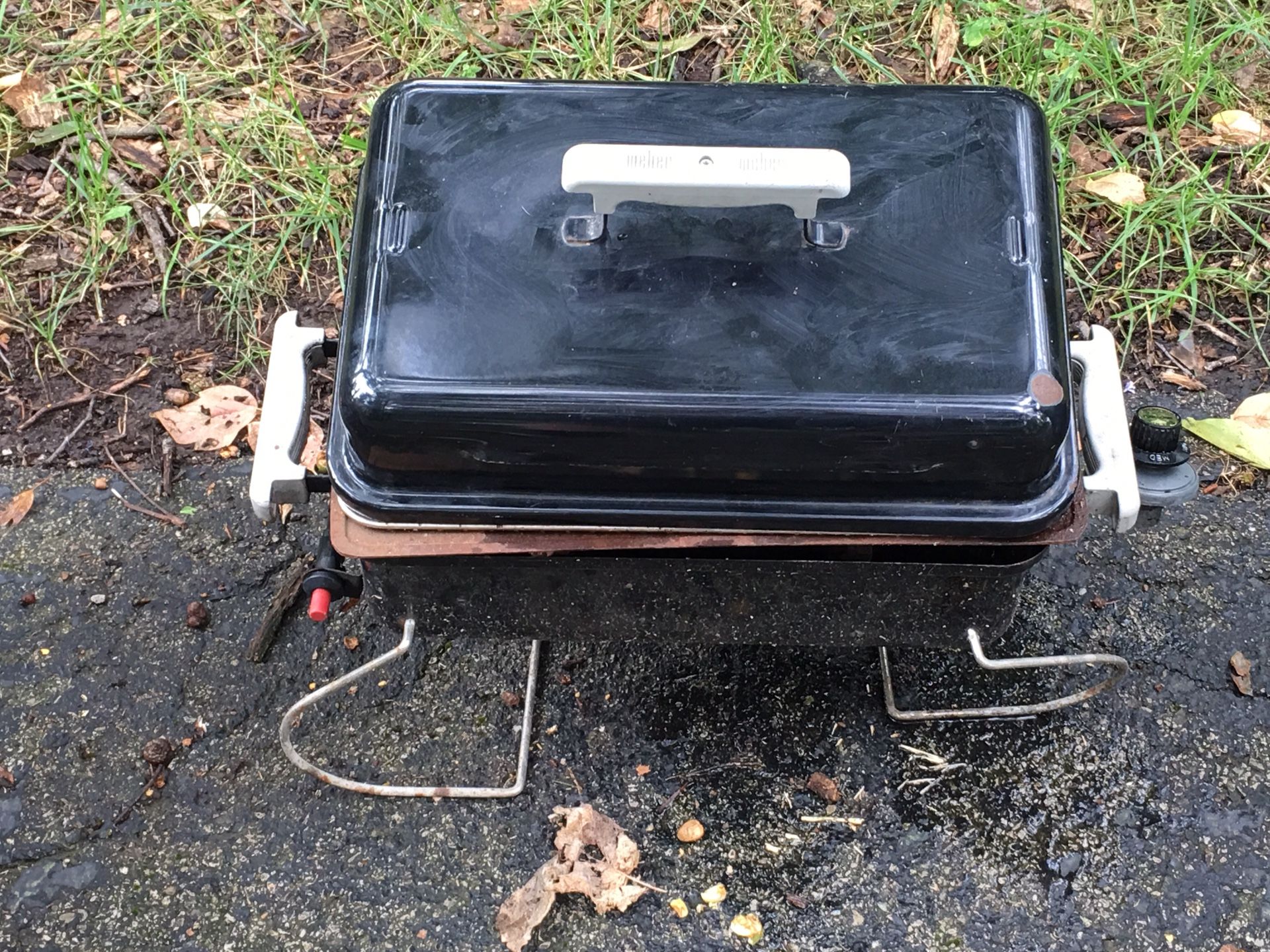 Weber tailgating grill for Sale in St. Louis, MO - OfferUp