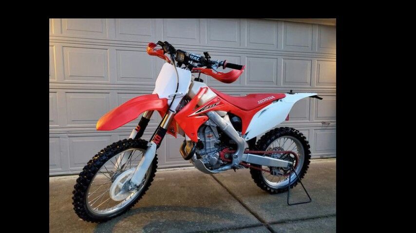 2011 Honda Crf450, crf 450 Low hours in Excellent Condition for Sale in Vancouver, WA - OfferUp