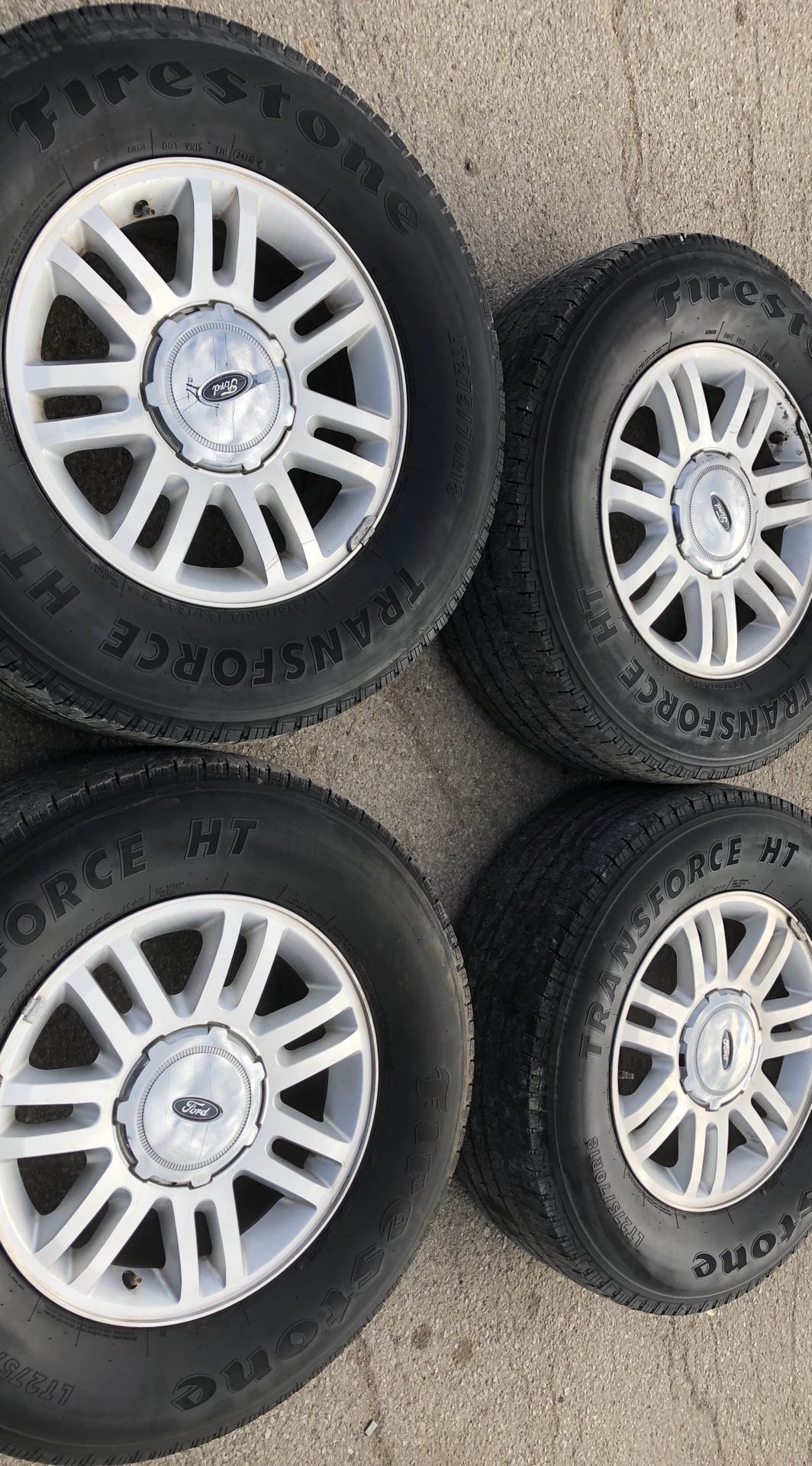 ford Factory rims and Tires 6x135 Bolt pattern Wheels 18” Rines y ...