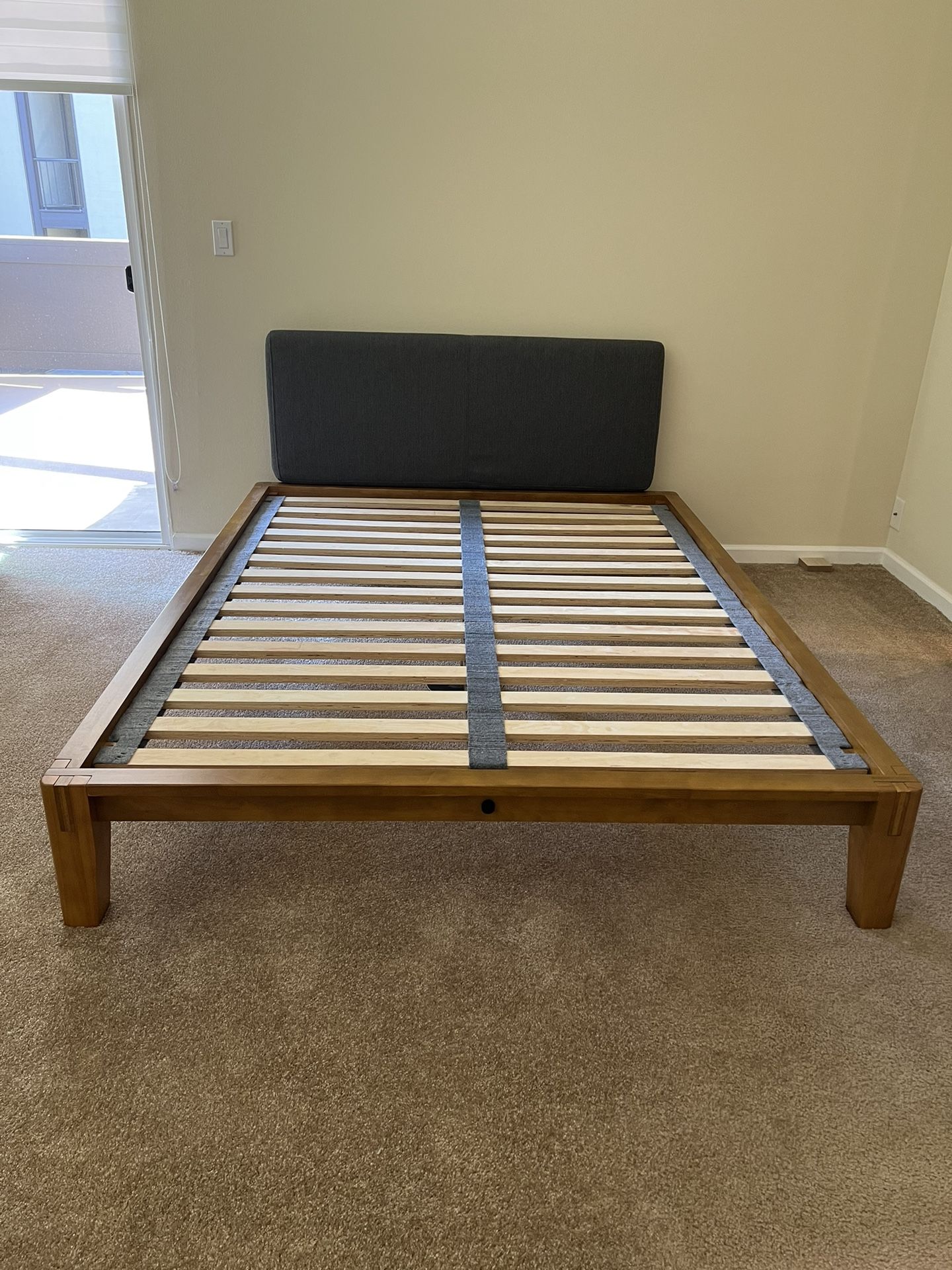Thuma Bed Frame Queen With Pillow board for Sale in Palo Alto, CA - OfferUp