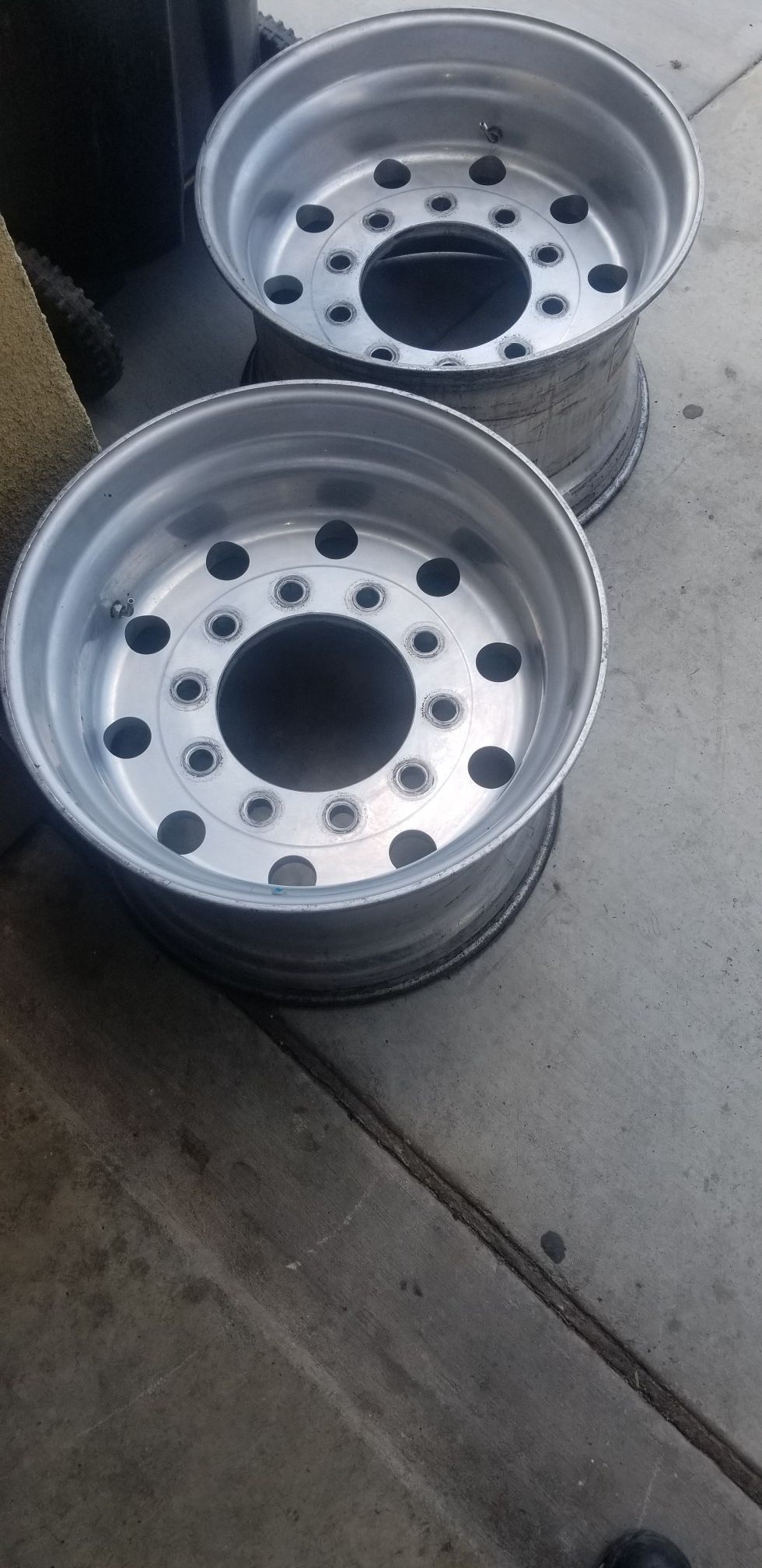 Alcoa super single rims for Sale in Fontana, CA - OfferUp