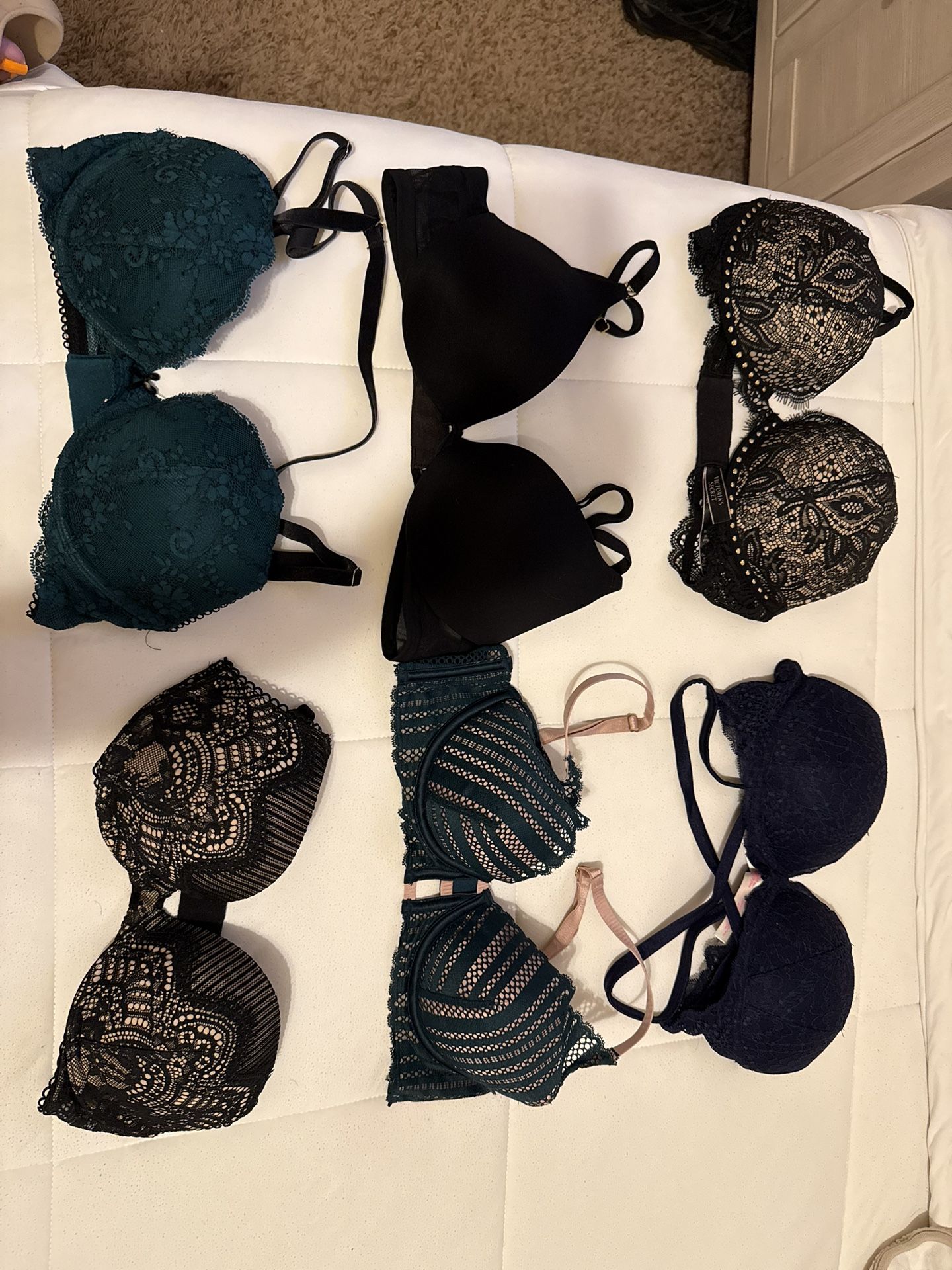 Victorias Secret Bras for Sale in Seattle, WA - OfferUp