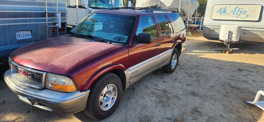 2001 GMC Jimmy for Sale in Palmdale, CA - OfferUp
