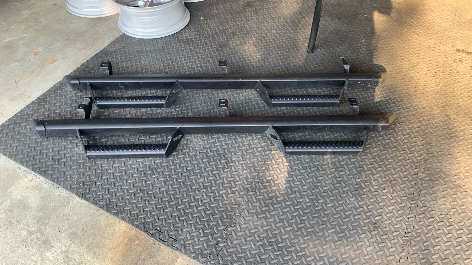4Runner Predator Side Steps for Sale in Everett, WA - OfferUp