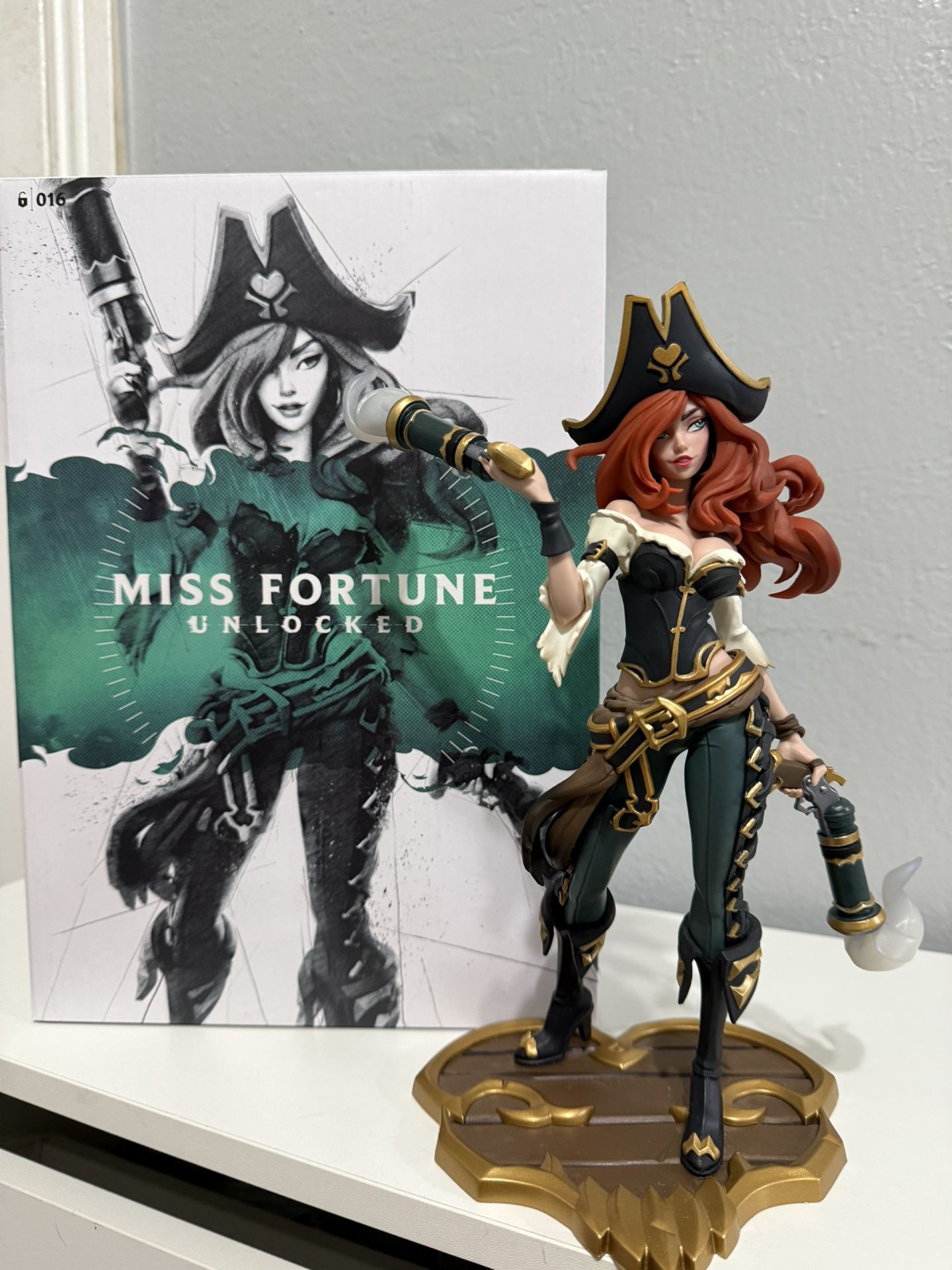 League Of Legends statue -Miss Fortune for Sale in Irwindale, CA - OfferUp