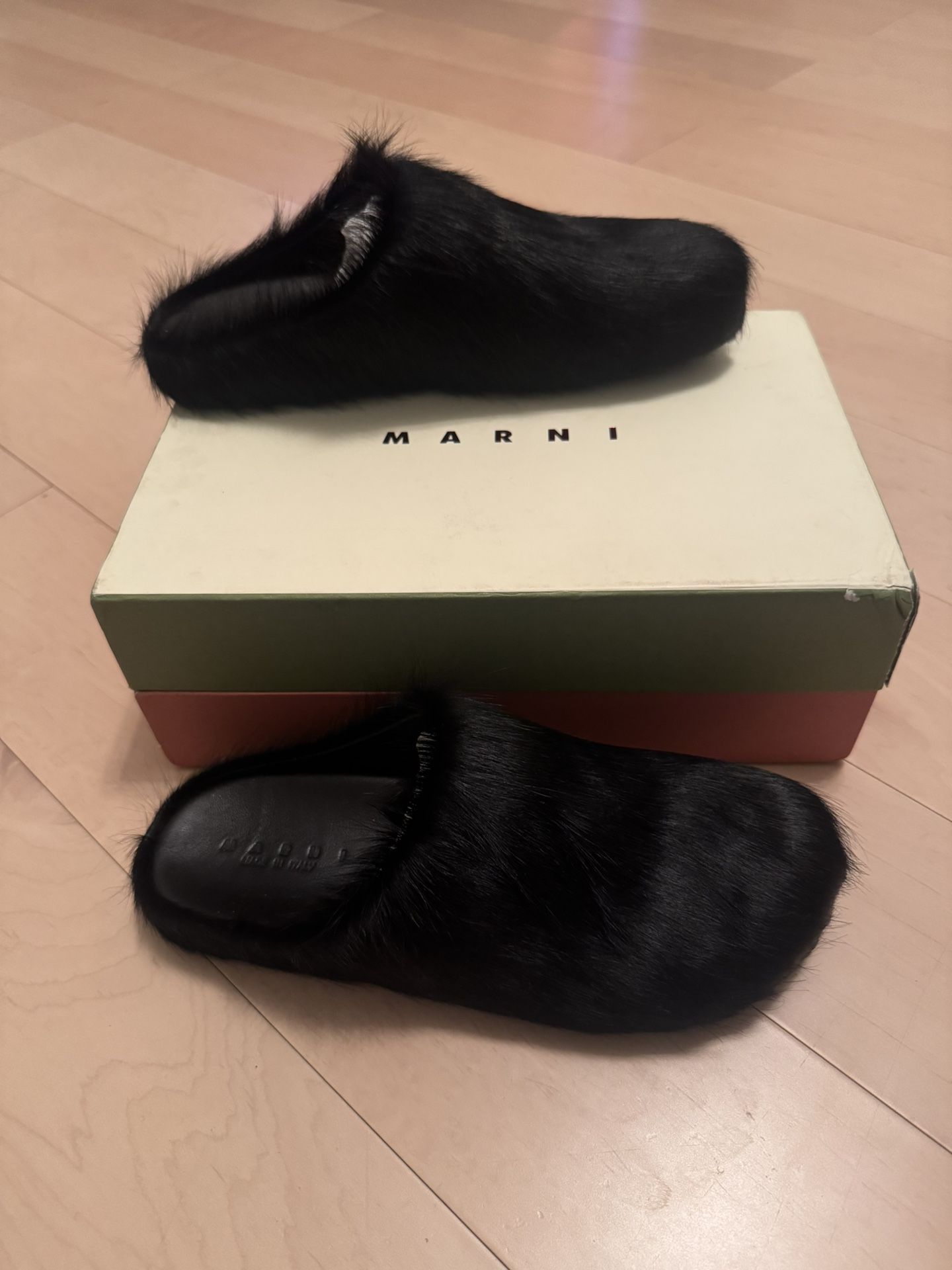 Marni Slides for Sale in Los Angeles, CA - OfferUp