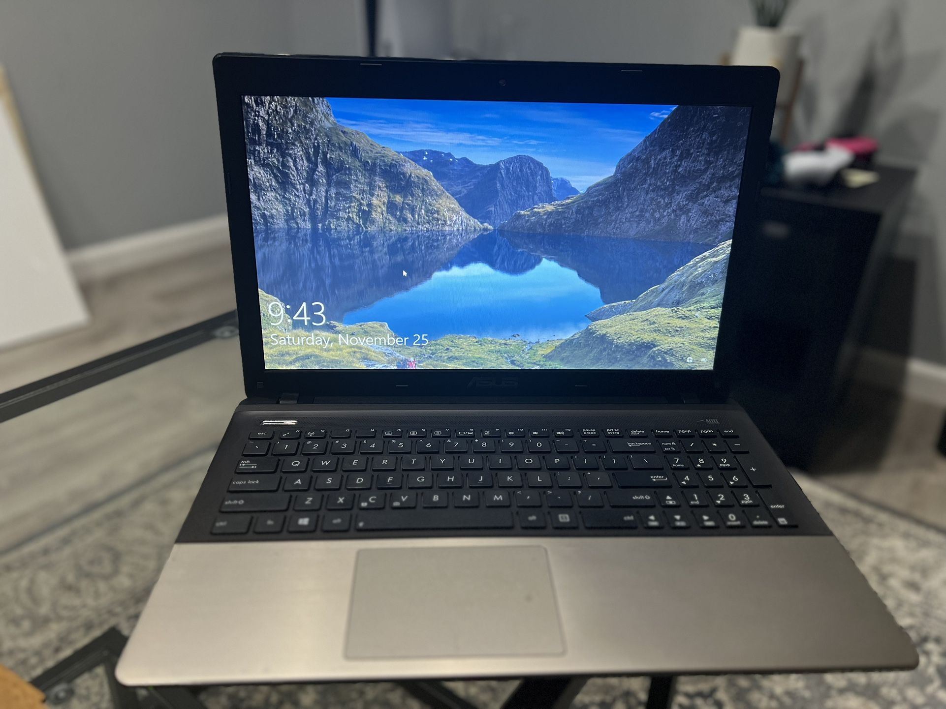 Asus R500V Laptop for Sale in Shakopee, MN - OfferUp