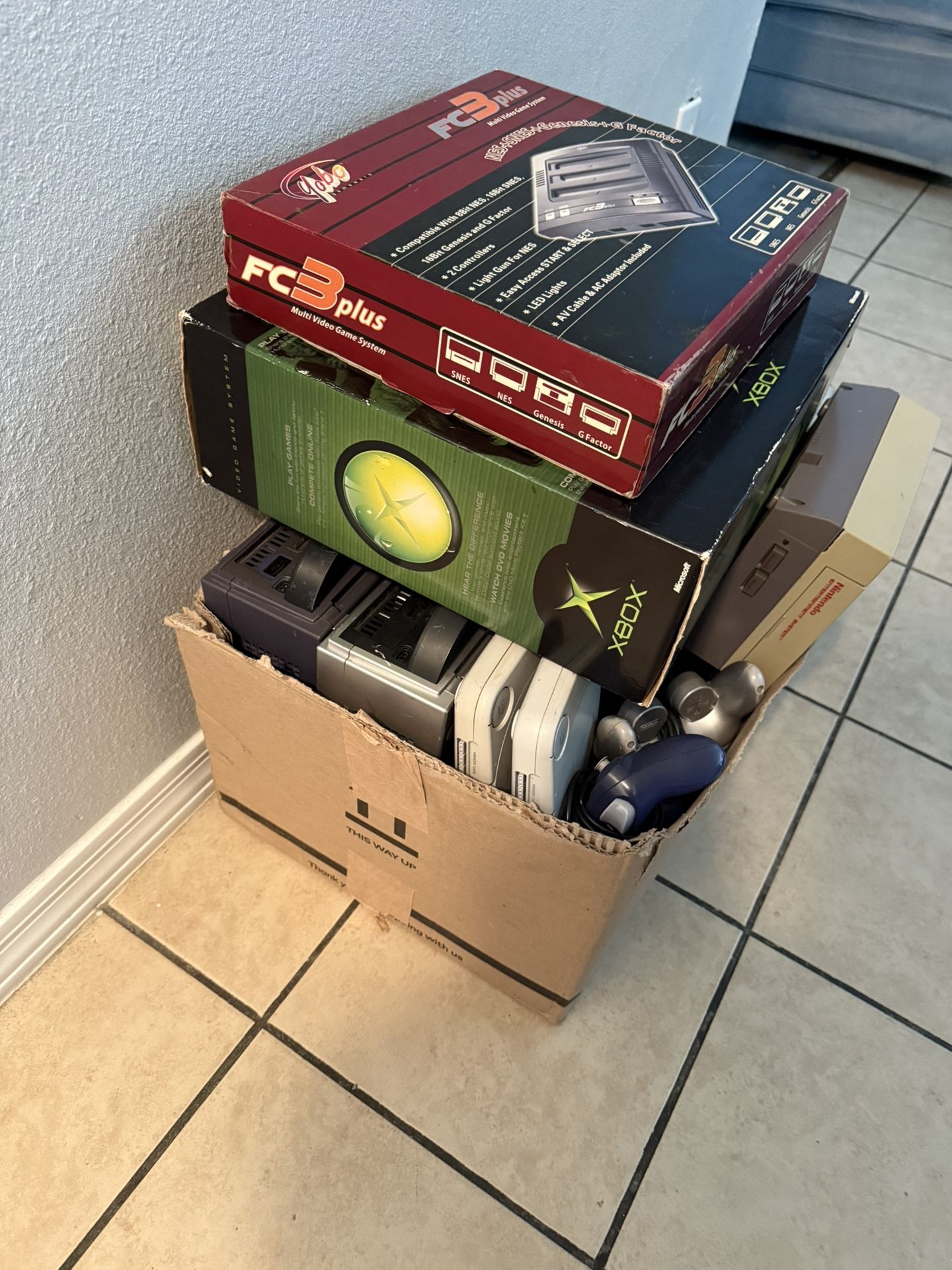 Lot Of Consoles ( Nintendo.. GameCube ..ps3 Xbox ) for Sale in ...