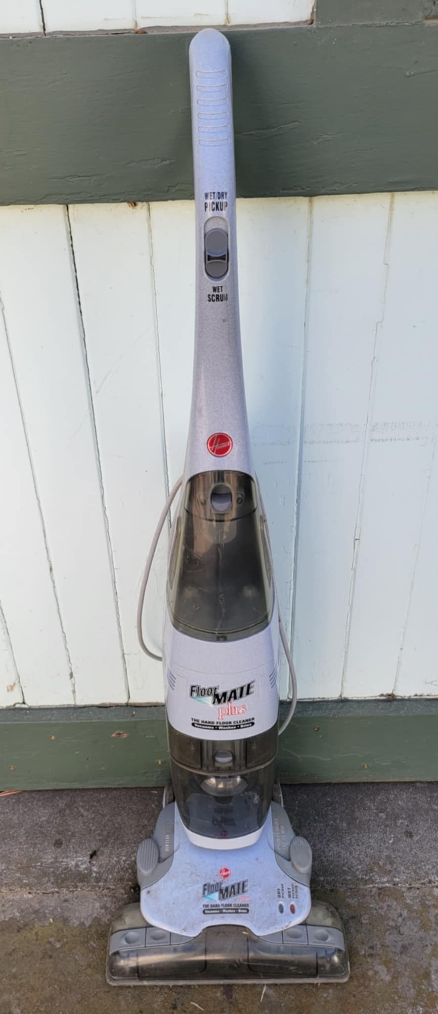 Hoover FloorMate Plus for Sale in Bakersfield, CA - OfferUp