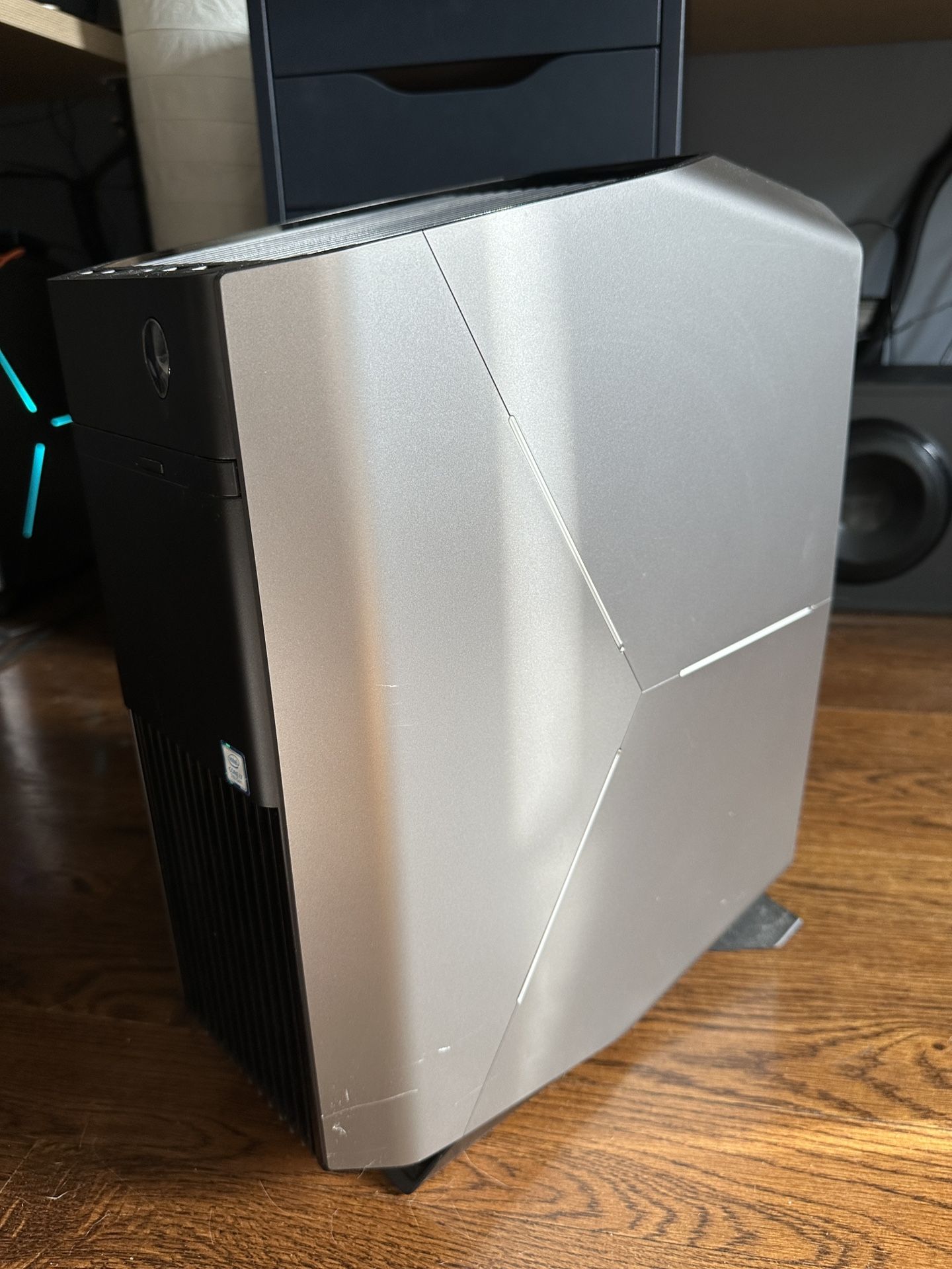 Alienware aurora R6 i7-7700 GeForce GTX 1070 for Sale in New York, NY ...