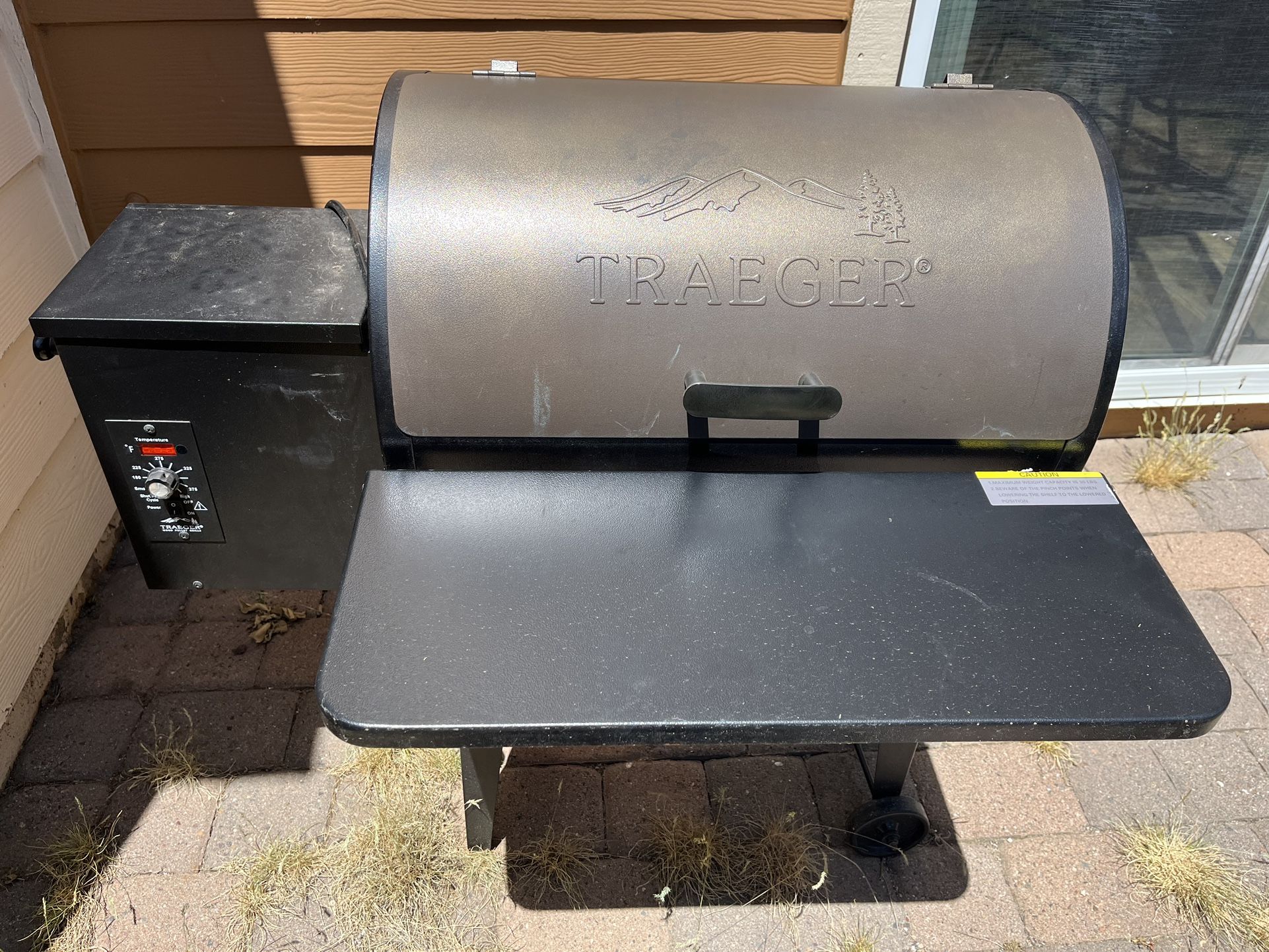 Traeger Tailgater for Sale in Bellemont, AZ - OfferUp