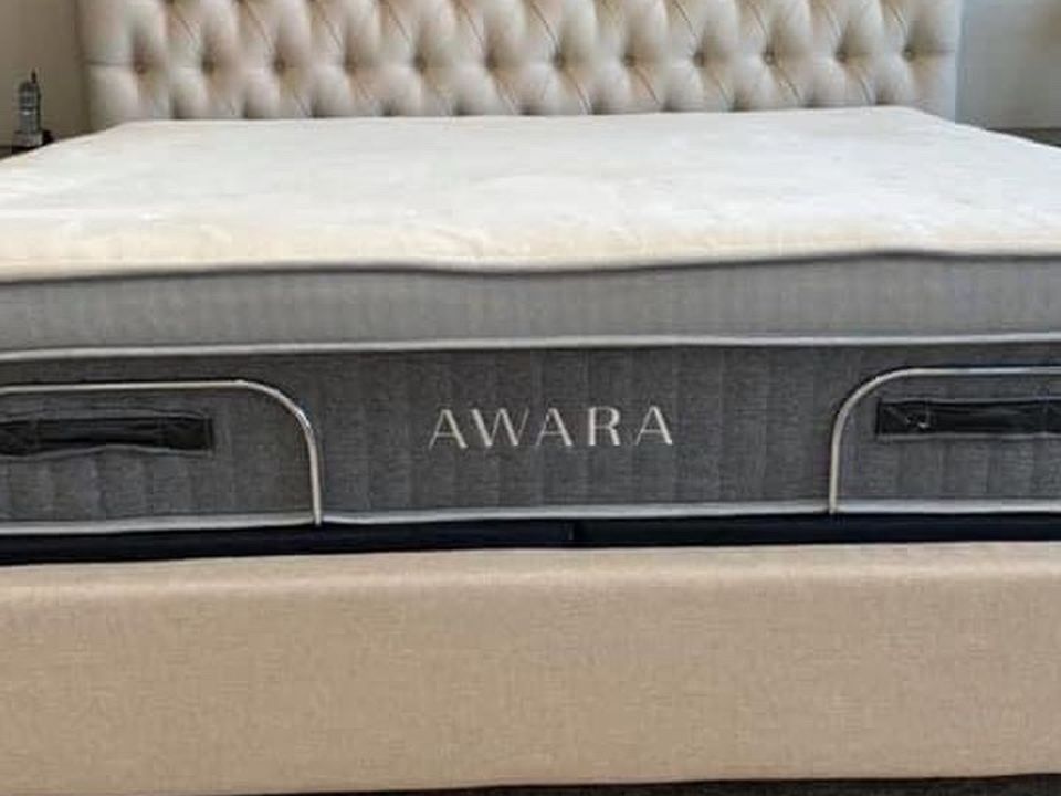 Awara Luxury Hybrid Queen Mattress for Sale in Phoenix, AZ - OfferUp