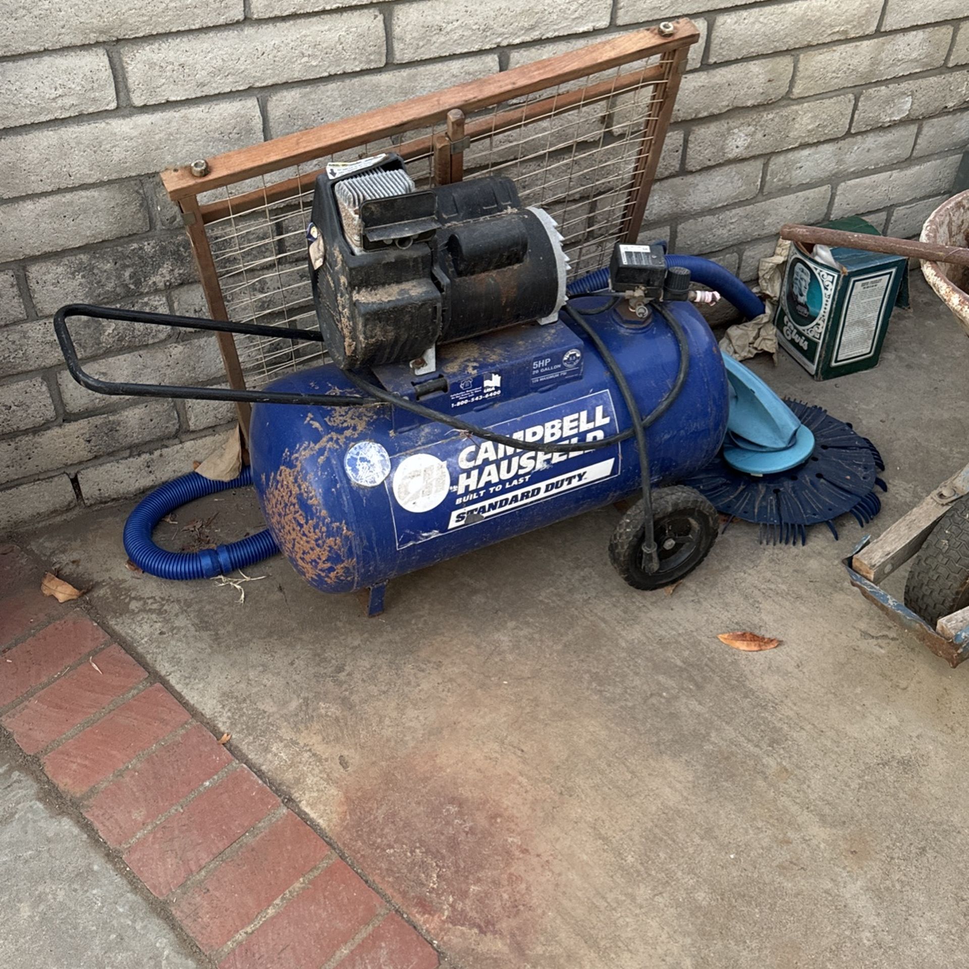 Large Air Compressor for Sale in Escondido, CA - OfferUp