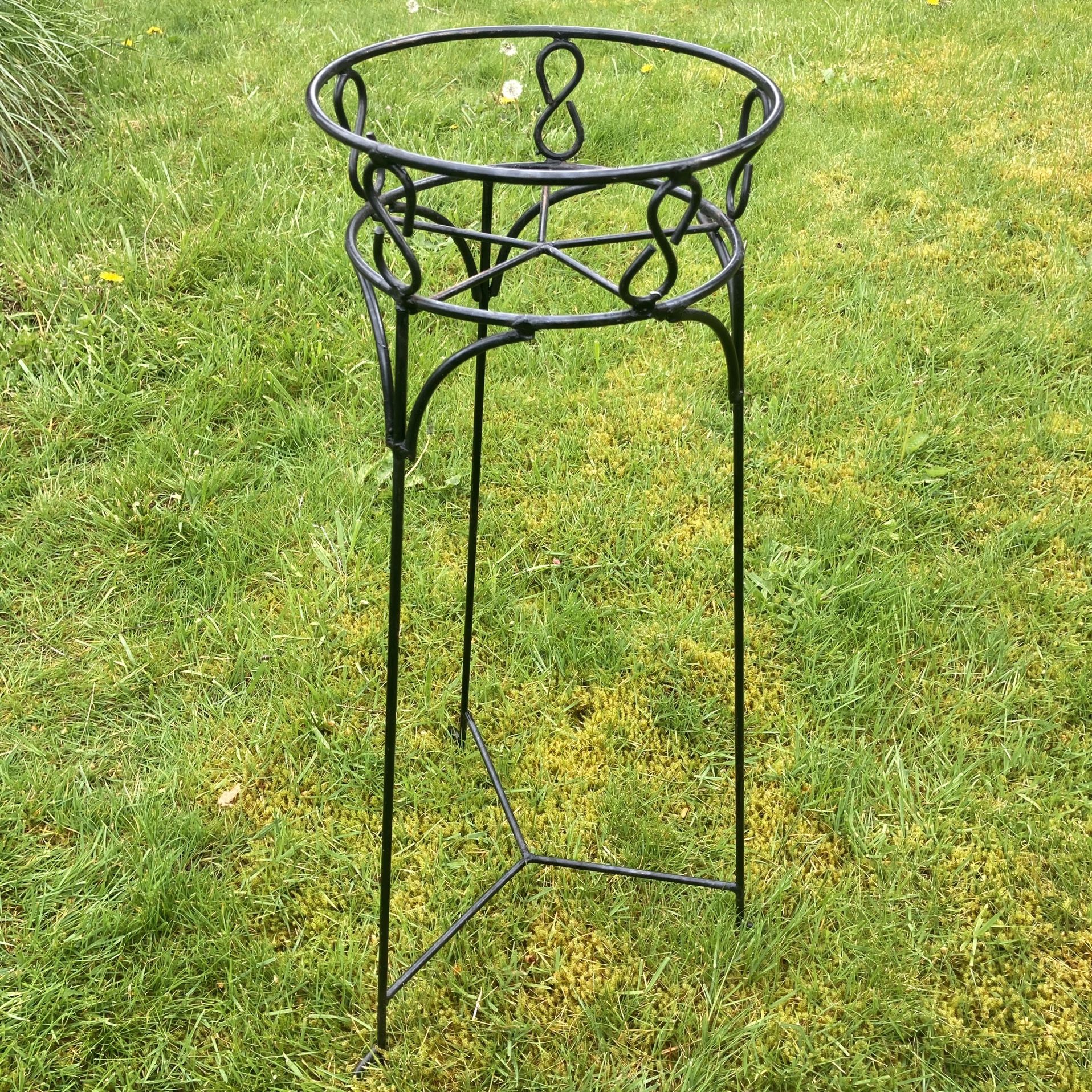 Three legged plant stand for Sale in Kirkland, WA - OfferUp
