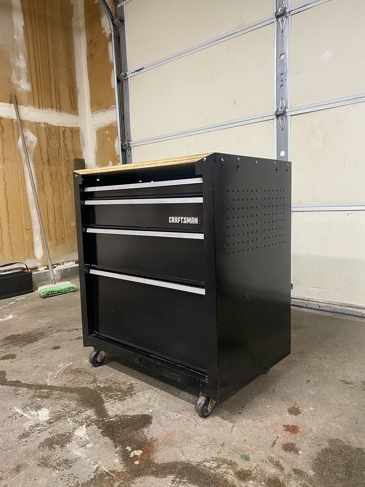 Craftsman Tool Box Base for Sale in Marysville, WA - OfferUp