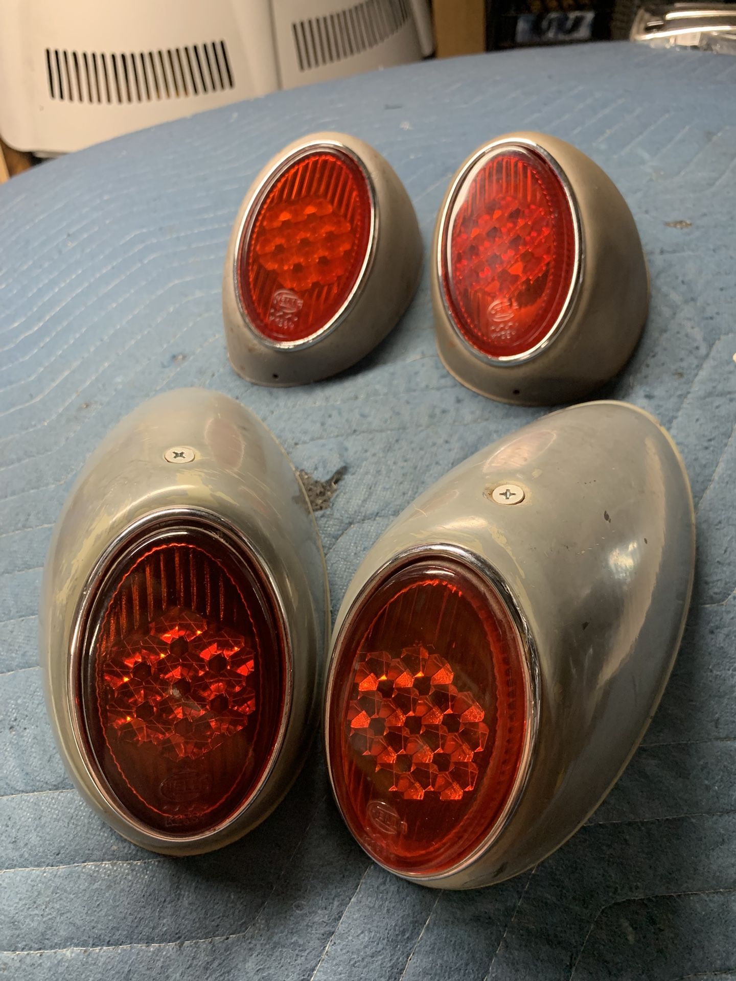 58 to 64 VW bug tail lights for Sale in Garden Grove, CA - OfferUp
