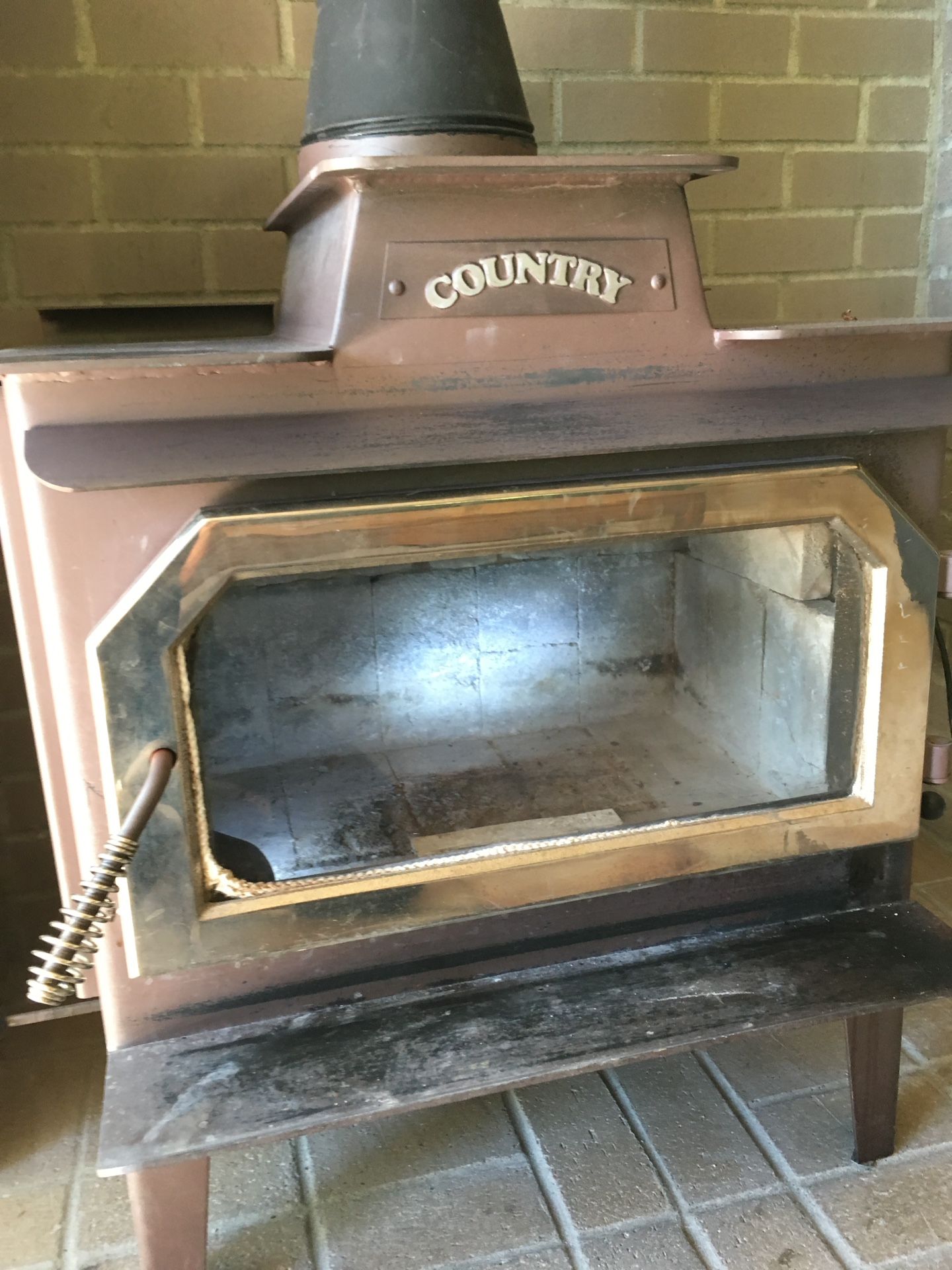 Country wood stove model T Top C40 for Sale in Gig Harbor, WA - OfferUp